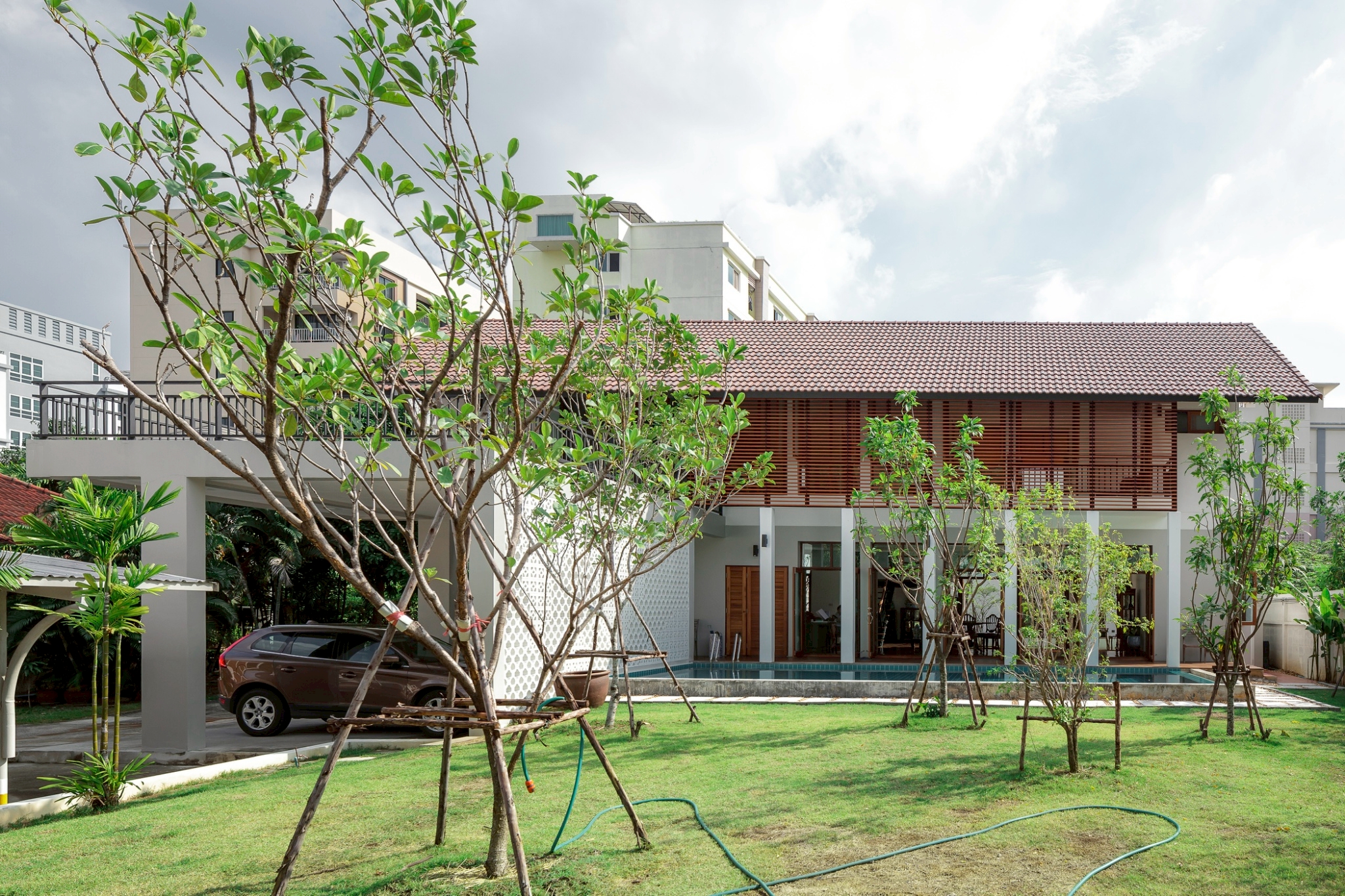 Lad-Prao 16 House by poonsook architects co., ltd. - Architizer