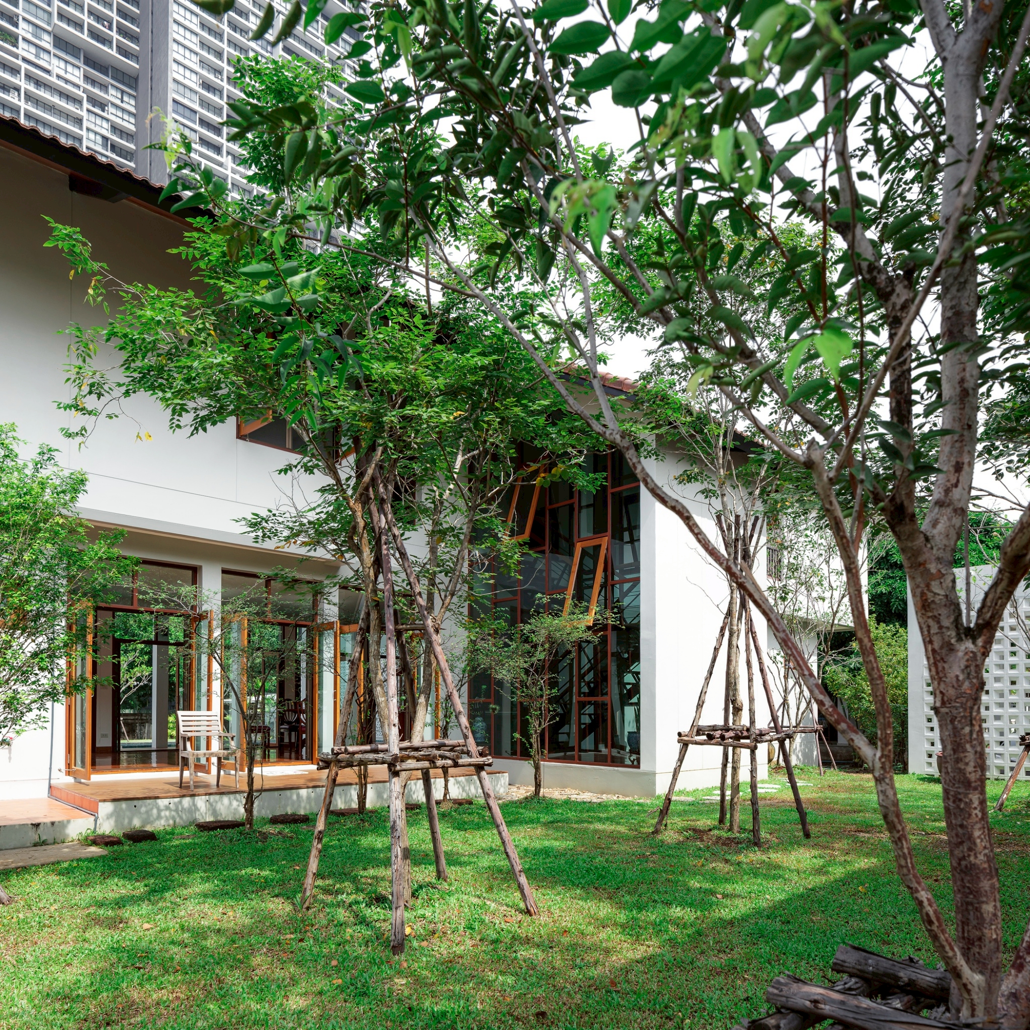 Lad-Prao 16 House by poonsook architects co., ltd. - Architizer