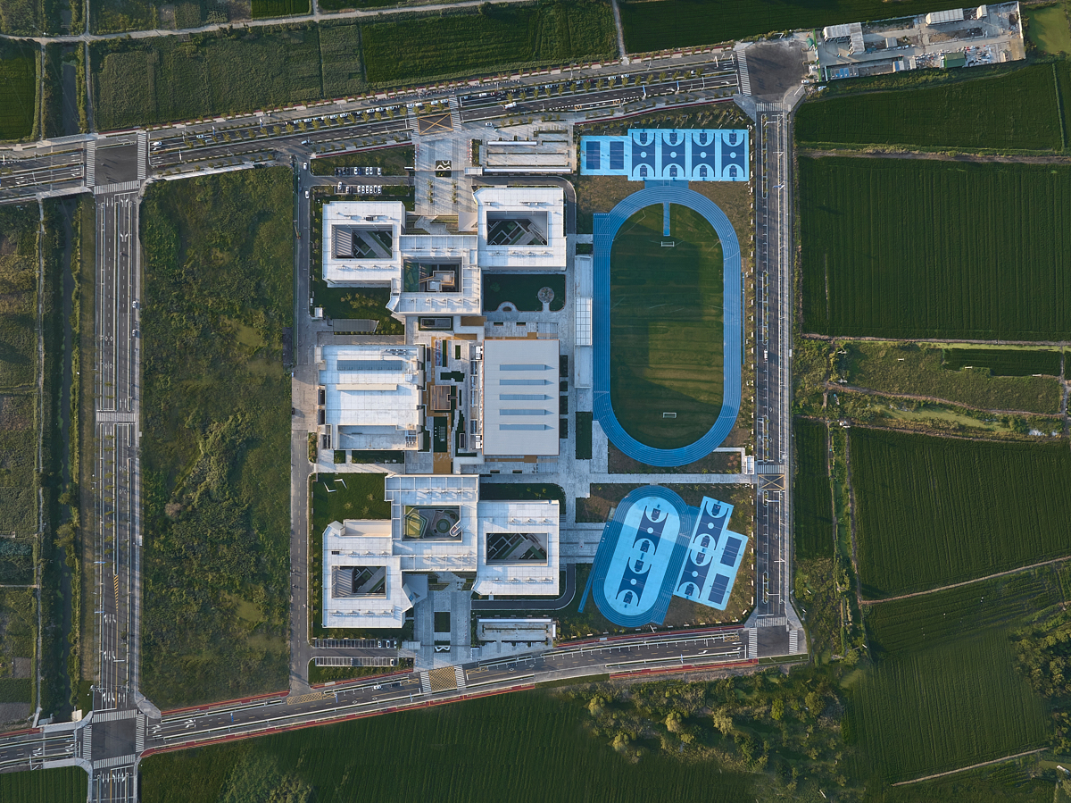 Baoying New Town Experimental School by Shanghai Dushe Architectural ...