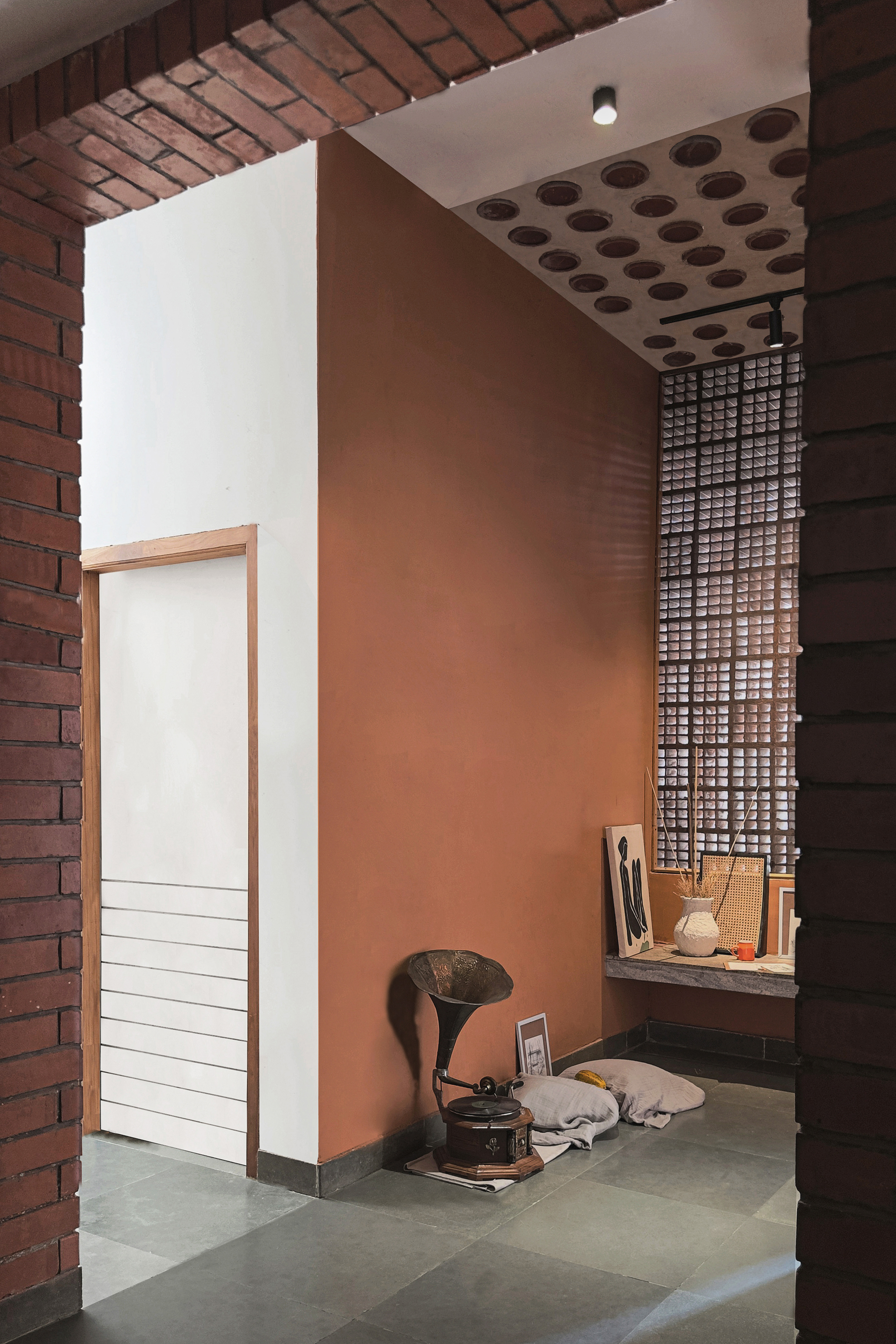 Echoed Hues by A nook story - Architizer