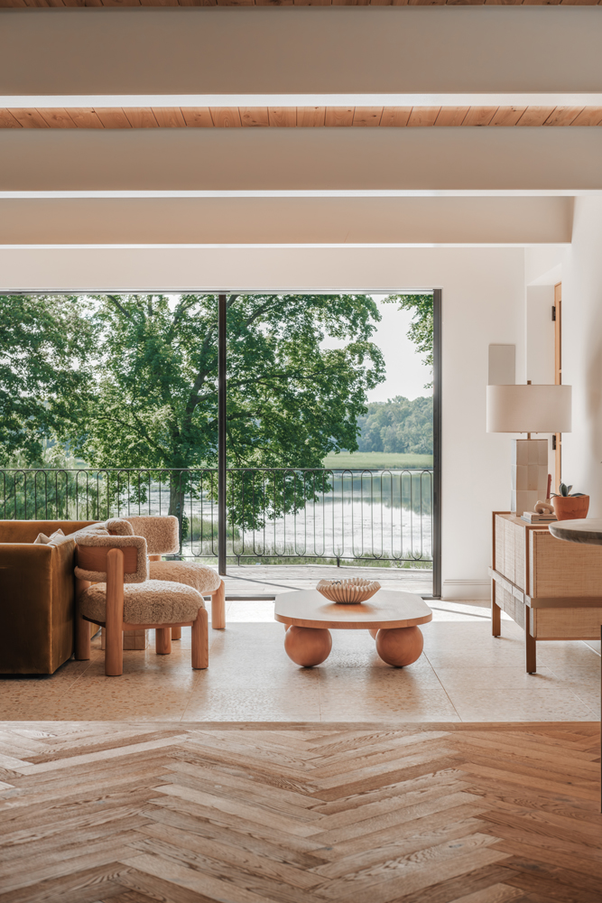 Lake Lydiard Estate by Wittman Estes - Architizer