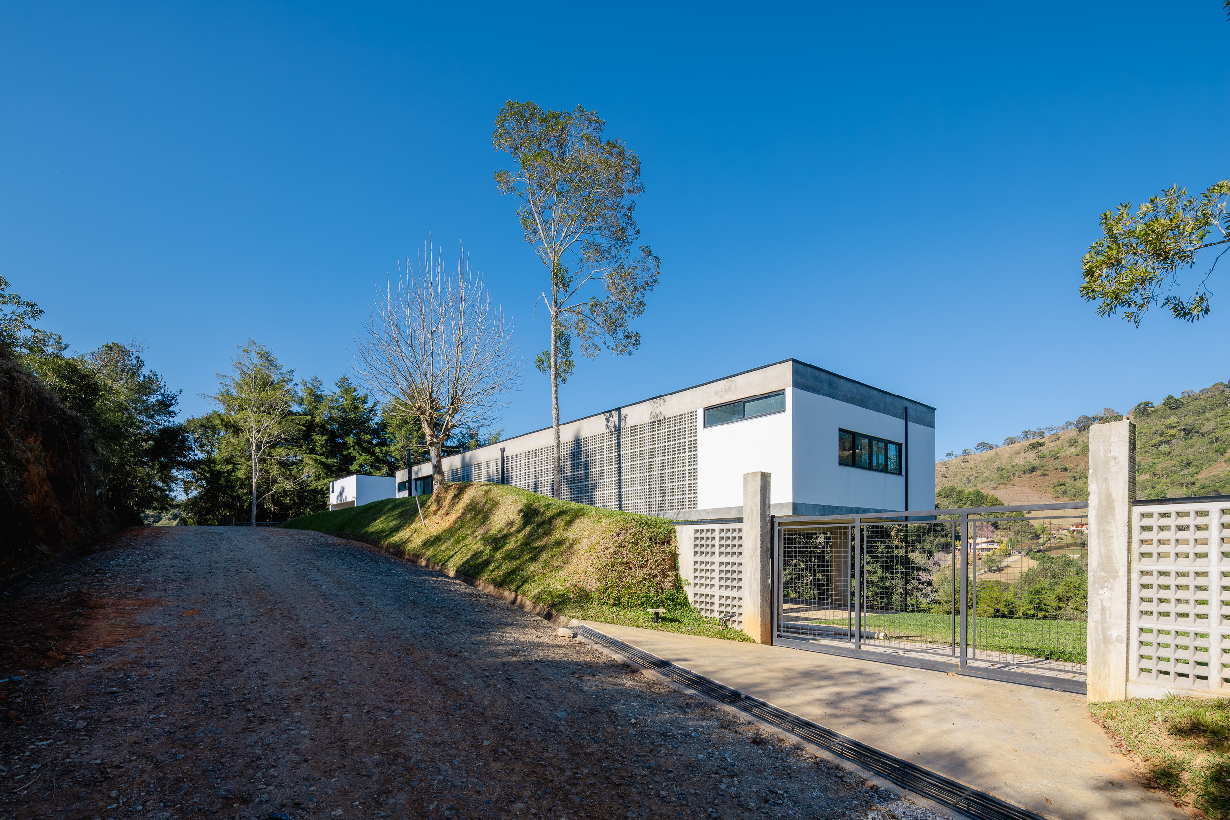 SAP House by Estúdio Brasileiro de Arquitetura - Architizer