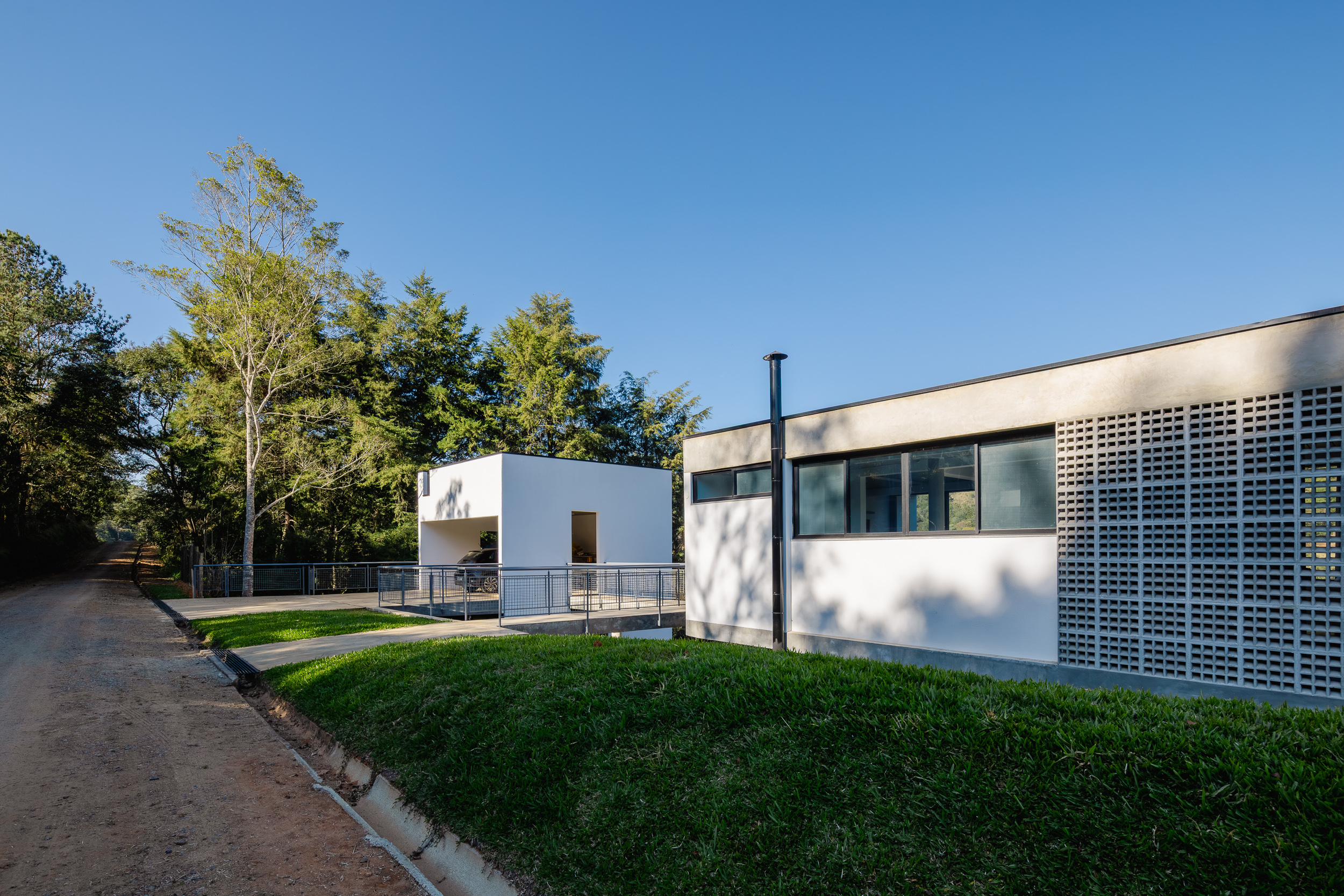 SAP House by Estúdio Brasileiro de Arquitetura - Architizer