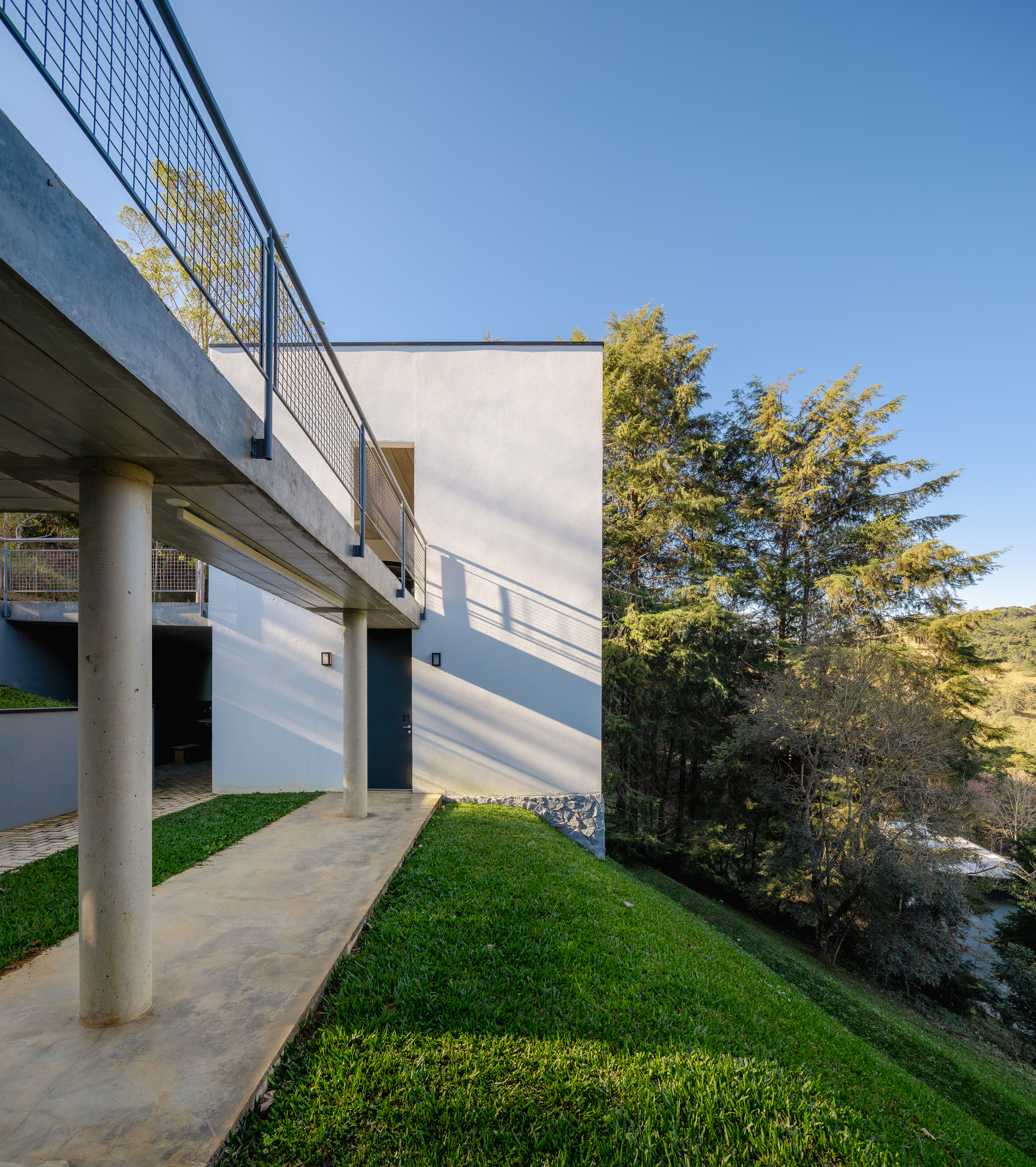 SAP House by Estúdio Brasileiro de Arquitetura - Architizer