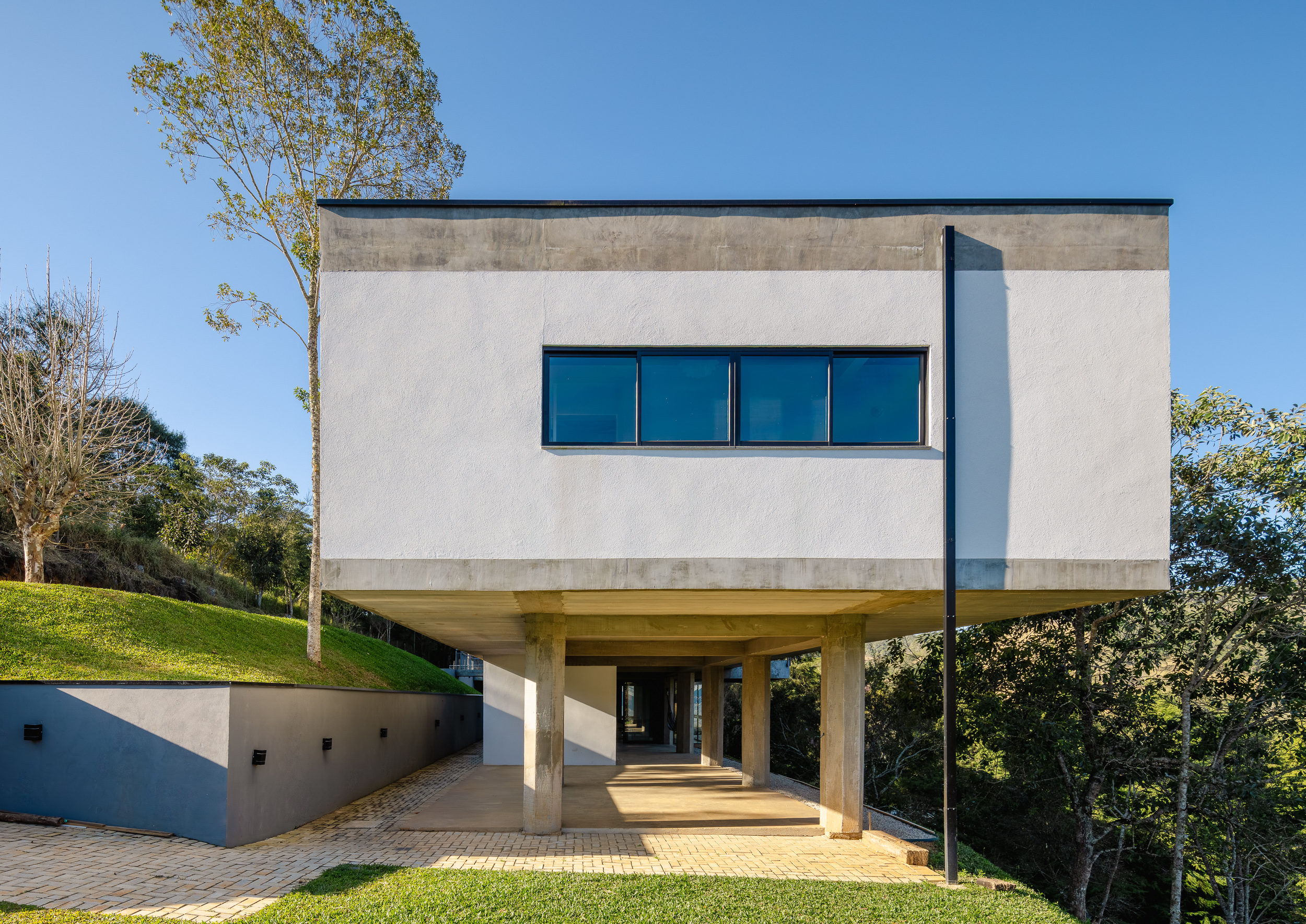 SAP House by Estúdio Brasileiro de Arquitetura - Architizer