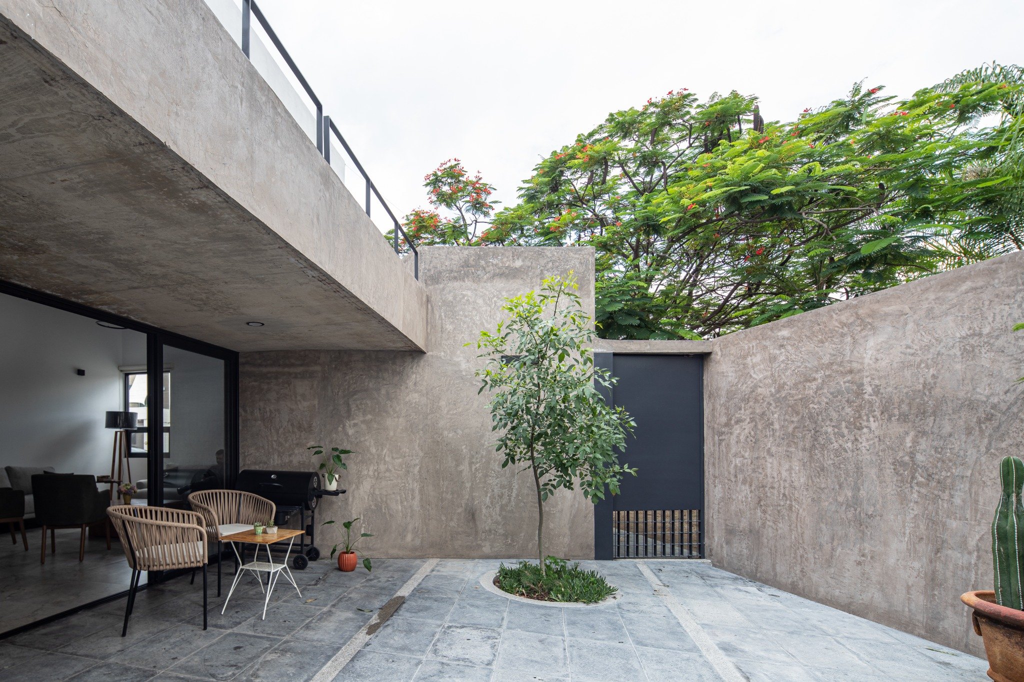 Casa Gálvez by estudio Villagálvez - Architizer