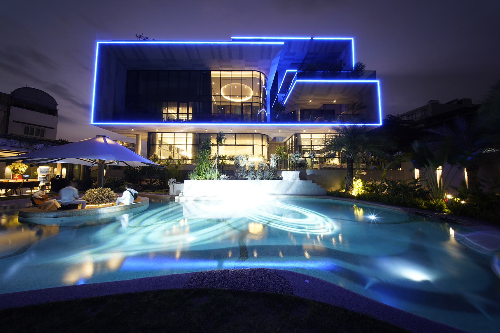 Block - Box Villa by Nhavui XS Studio - Architizer