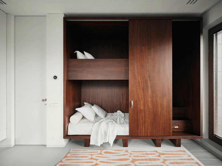 V8 apartment by DA bureau - Architizer