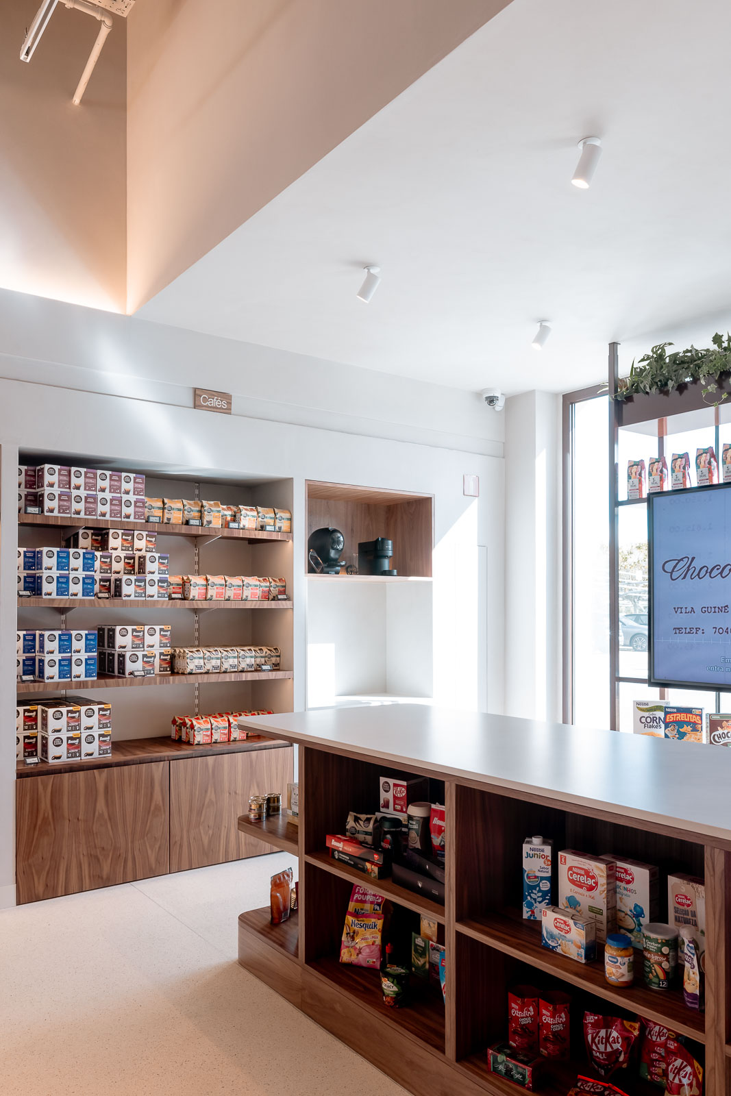 Nestlé The Good Store by Contacto Atlântico - Architizer