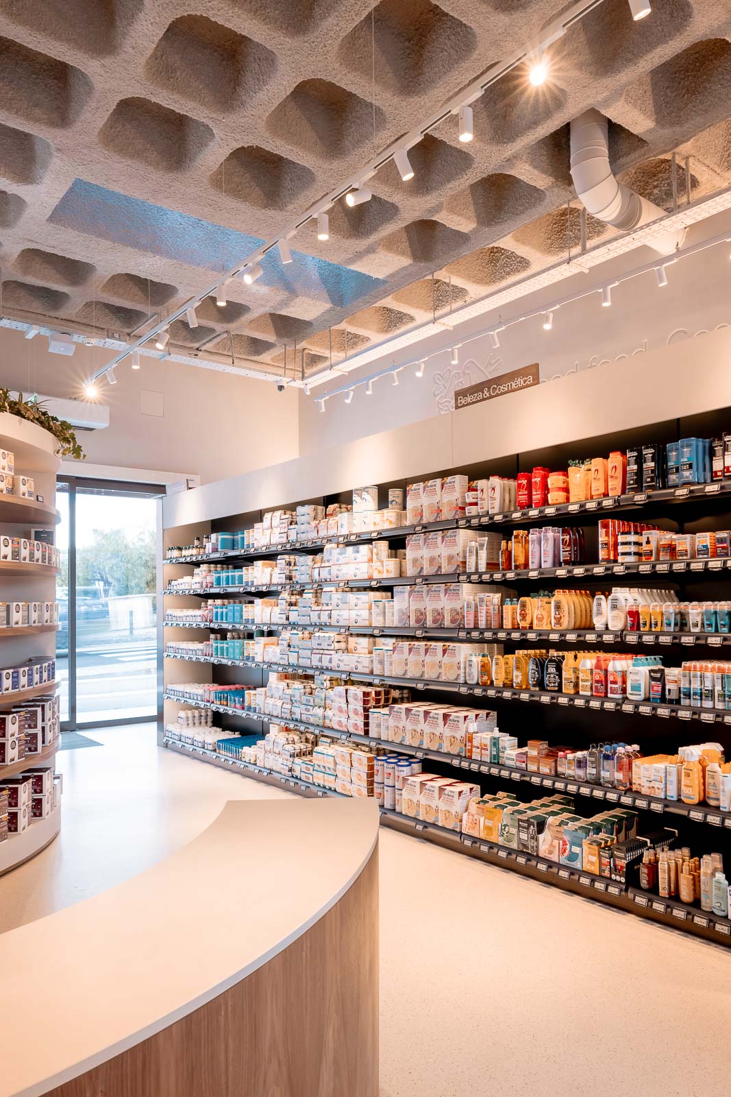 Nestlé The Good Store by Contacto Atlântico - Architizer