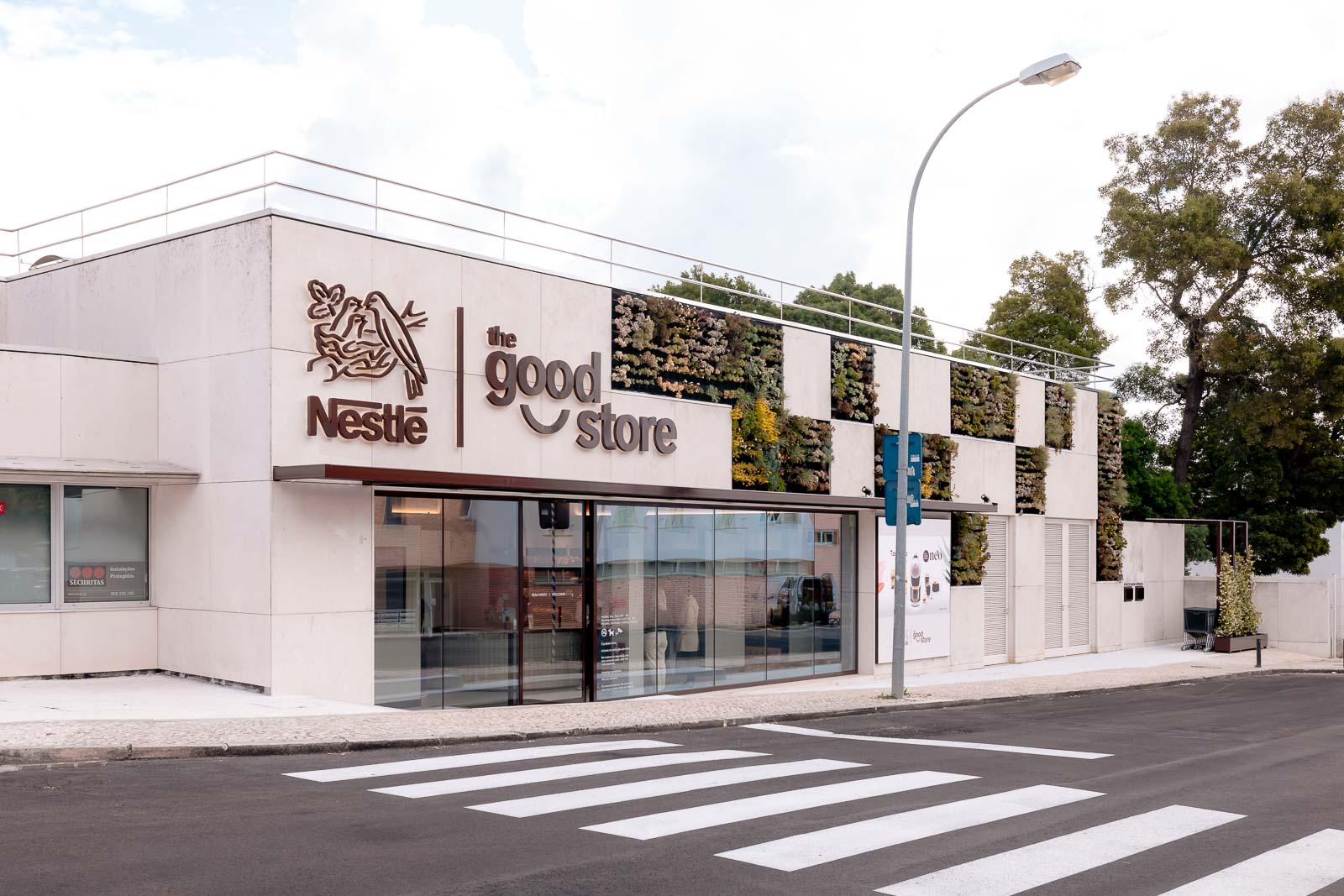 Nestlé The Good Store by Contacto Atlântico - Architizer