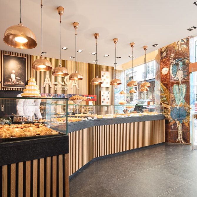 Pastelaria Alcôa by Contacto Atlântico - Architizer