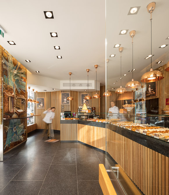 Pastelaria Alcôa by Contacto Atlântico - Architizer