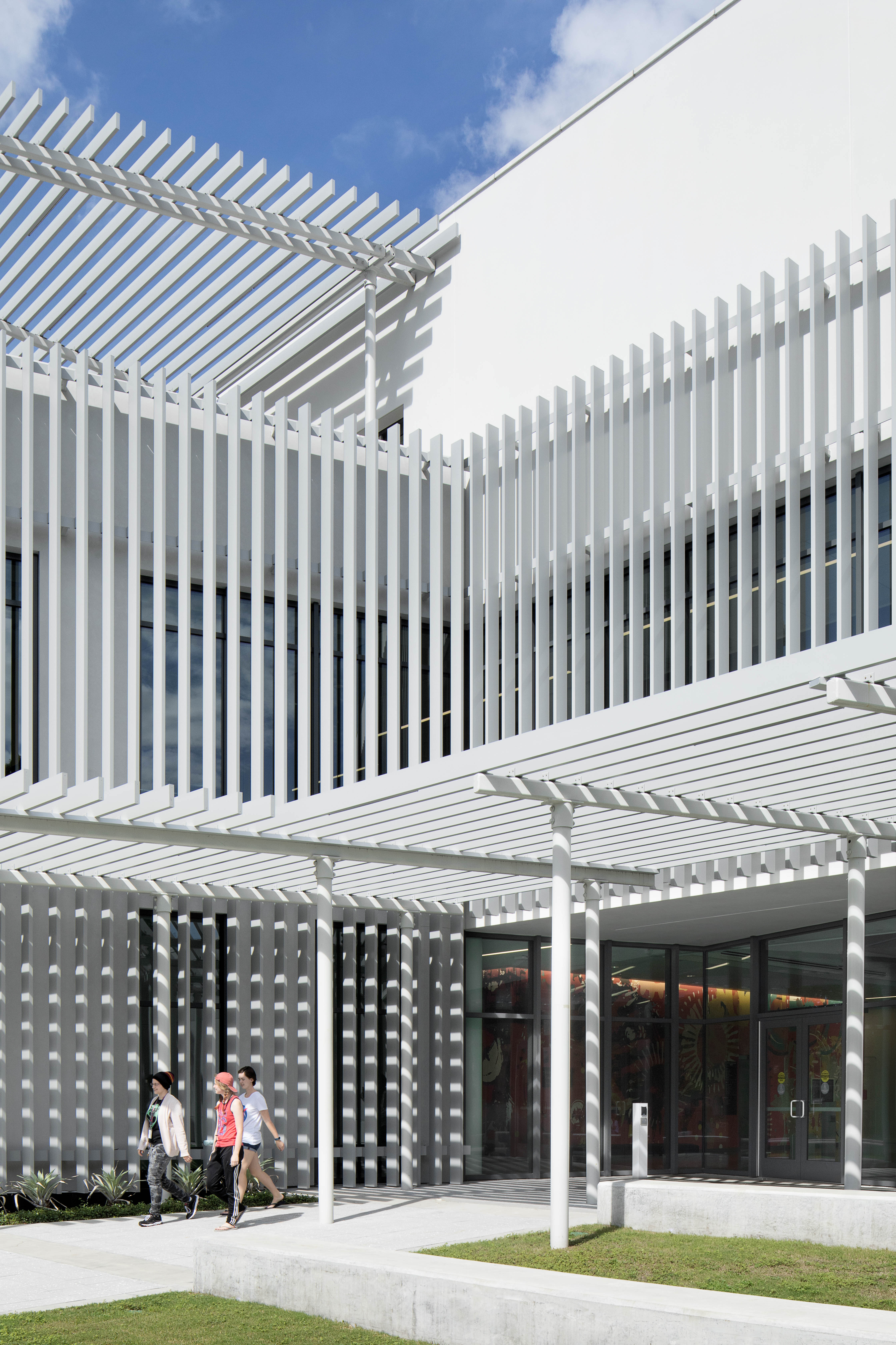 Ringling College Alfred R. Goldstein Library by Sweet Sparkman - Architizer