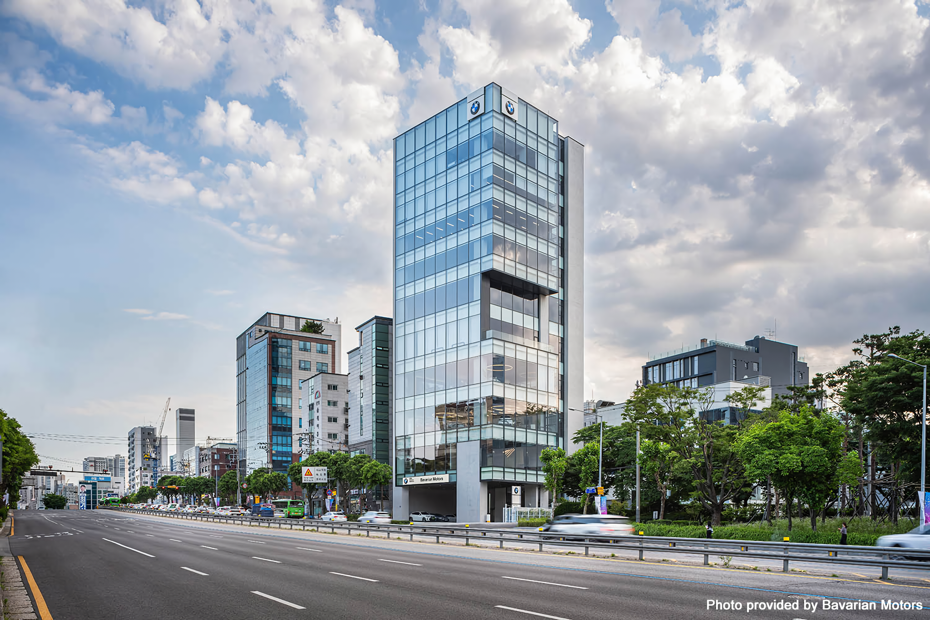 Bavarian Motors Doksan Showroom by AI Architects - Architizer