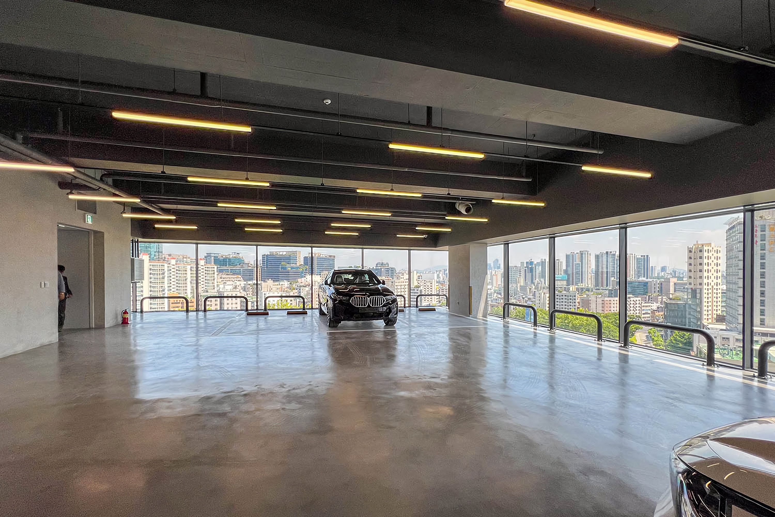 Bavarian Motors Doksan Showroom by AI Architects - Architizer