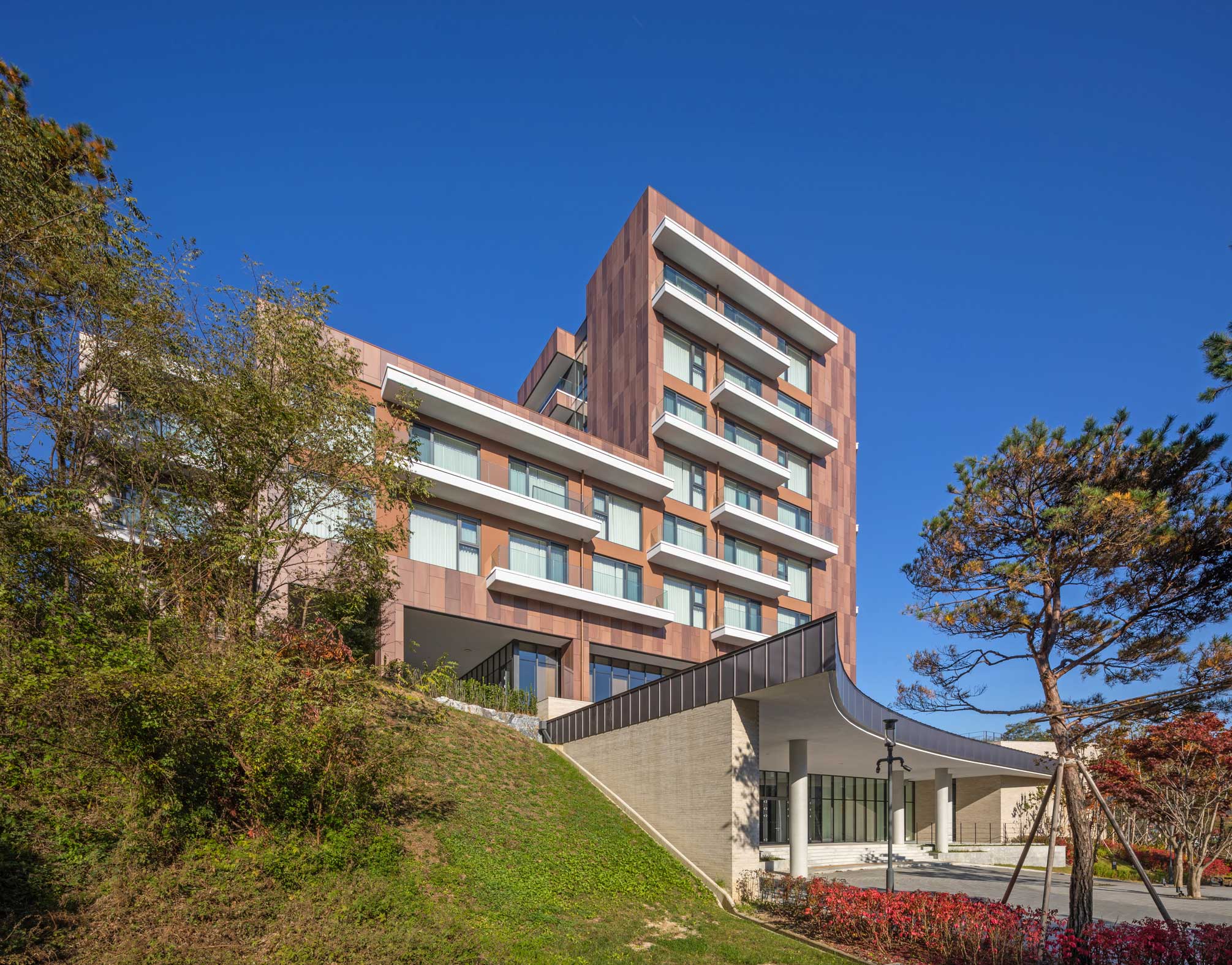 Hanwha General Insurance Training Center by AI Architects - Architizer