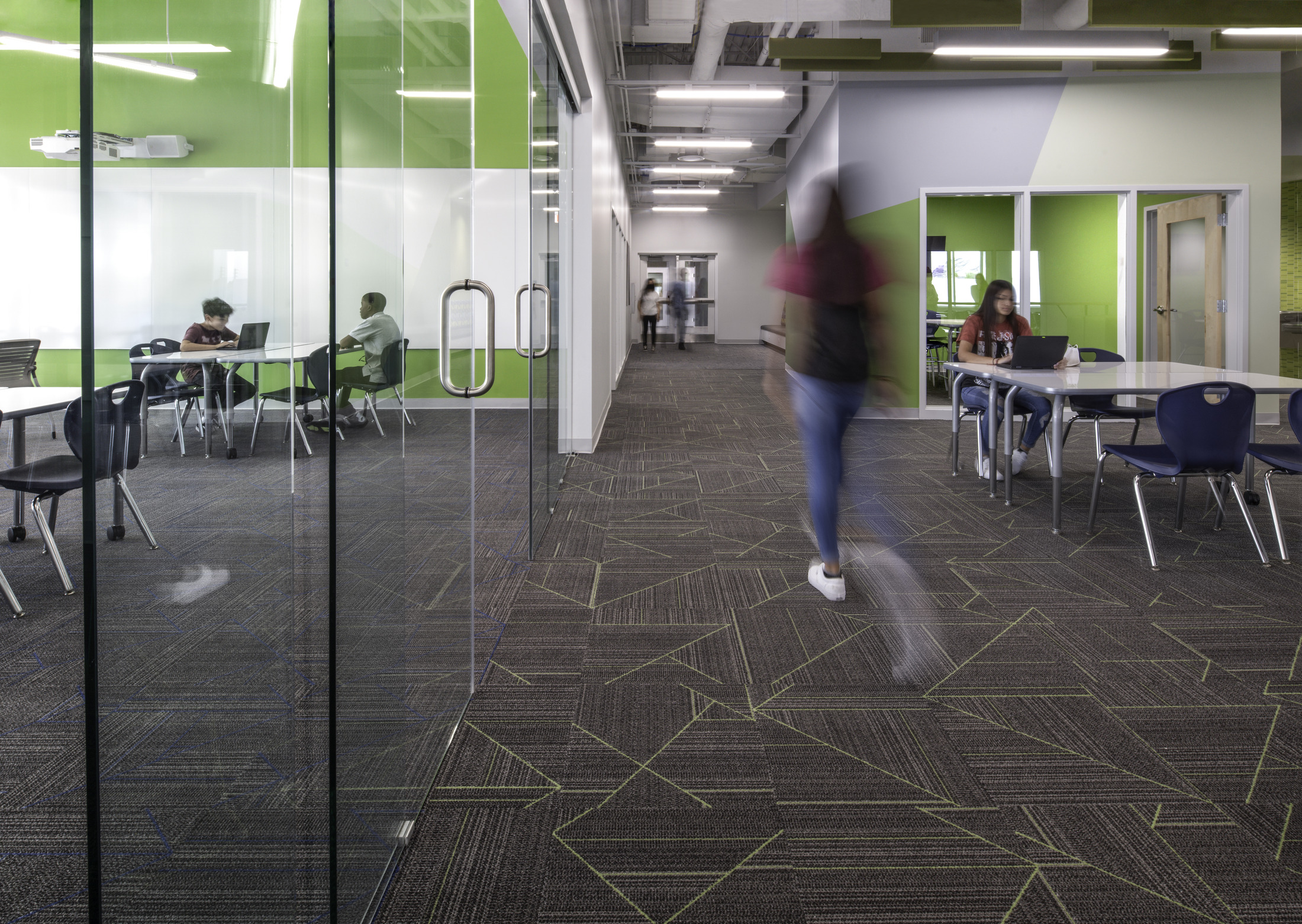 Pat Tillman Middle School by DLR Group - Architizer