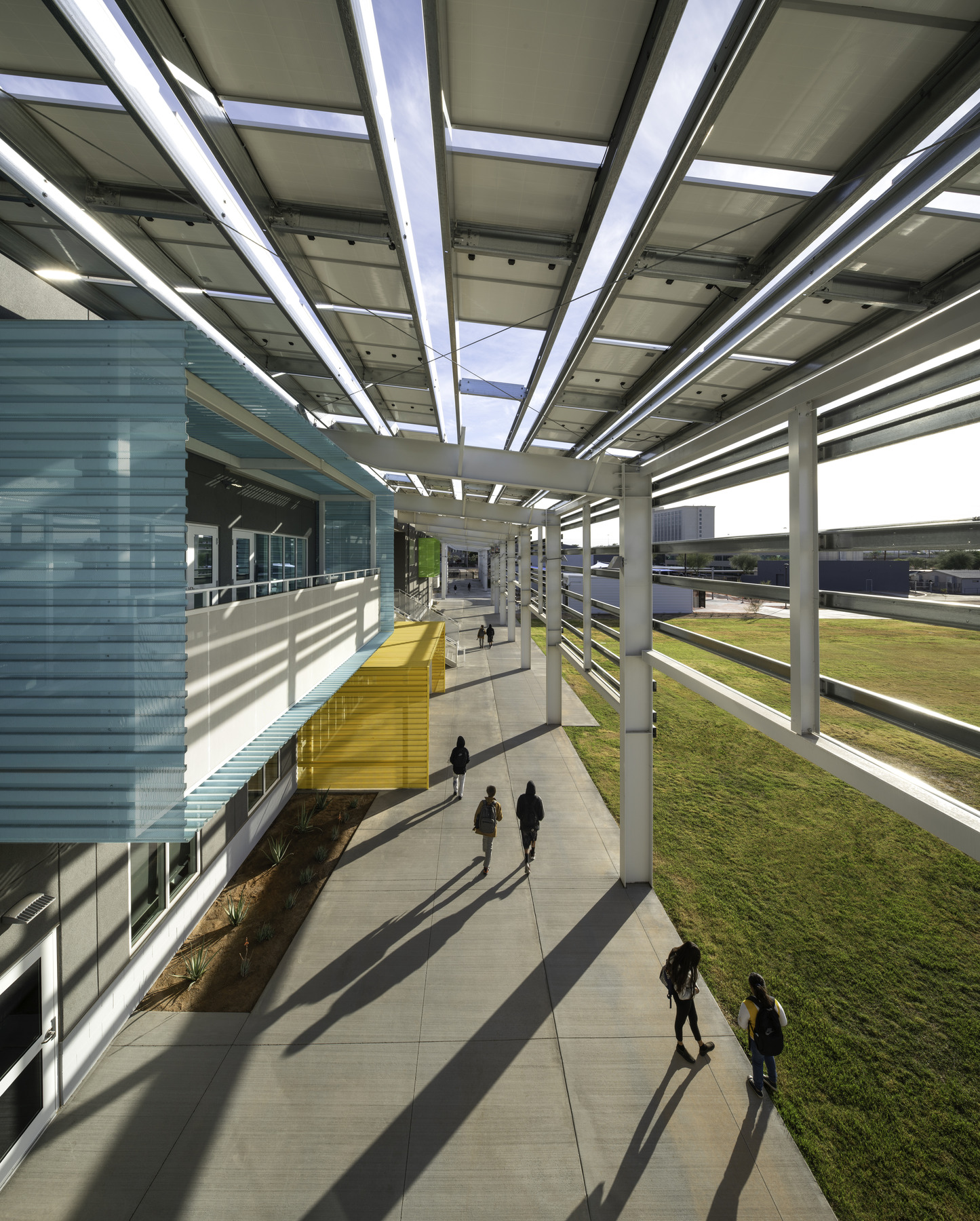 Pat Tillman Middle School by DLR Group - Architizer