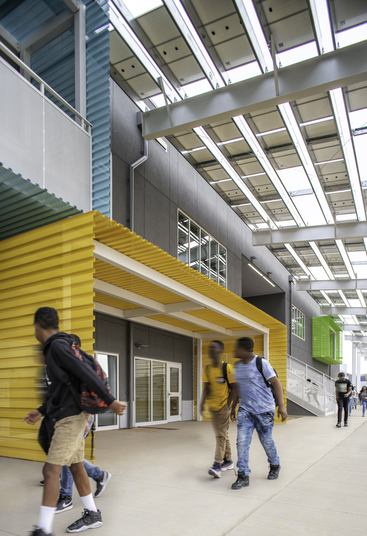 Pat Tillman Middle School by DLR Group - Architizer