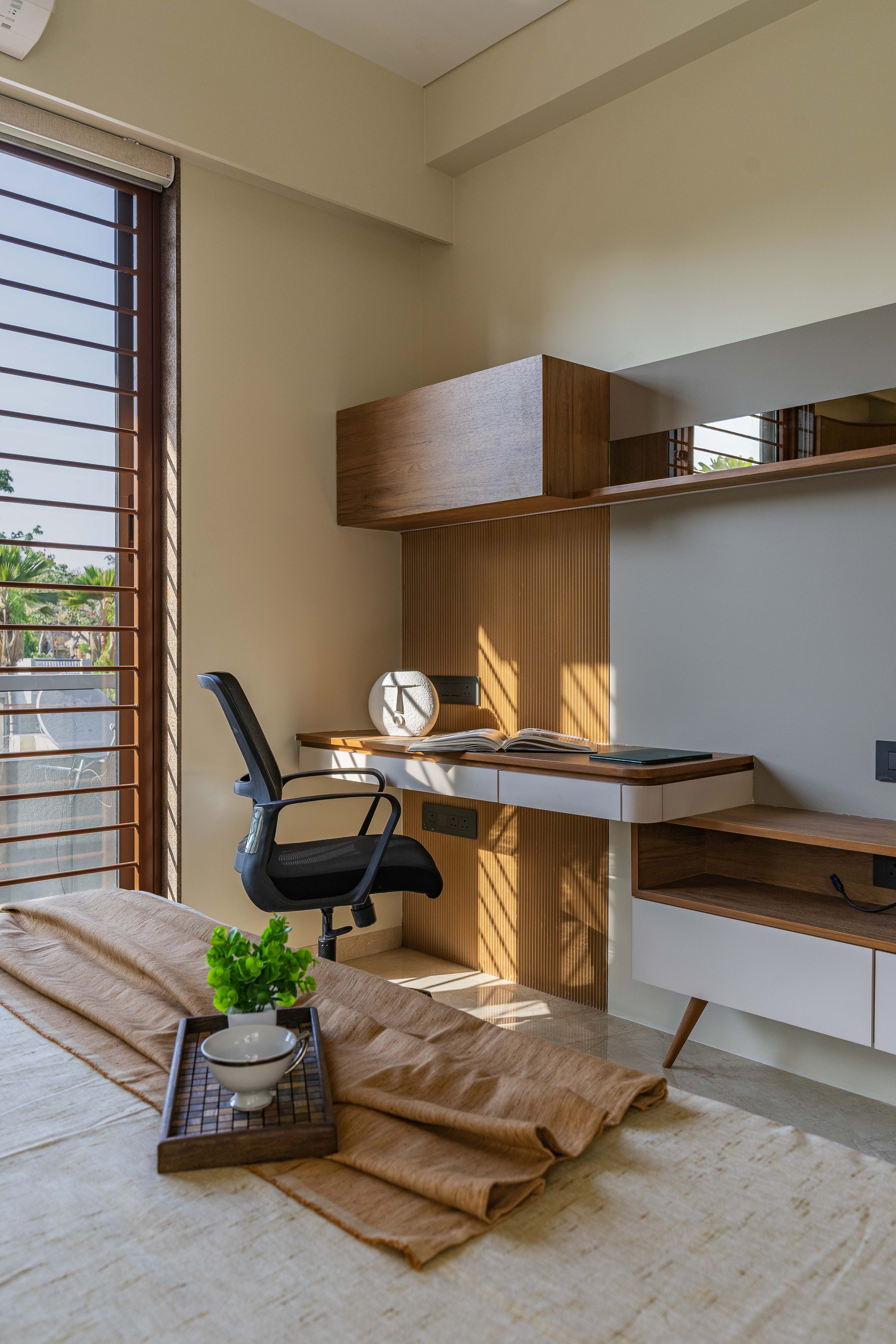 Screen House at Ahmedabad by Prashant Parmar Architect | Shayona ...