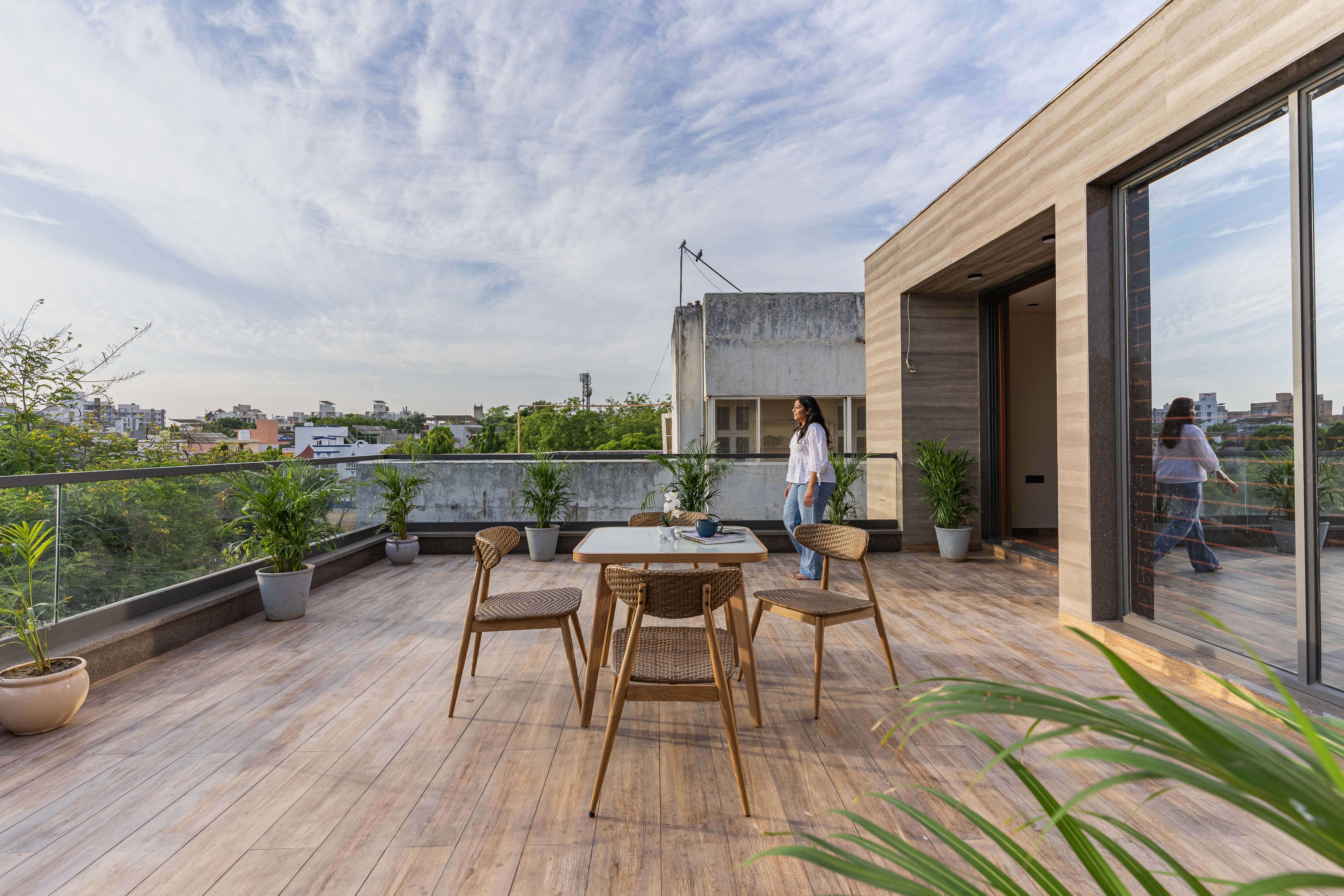 Screen House at Ahmedabad by Prashant Parmar Architect | Shayona ...