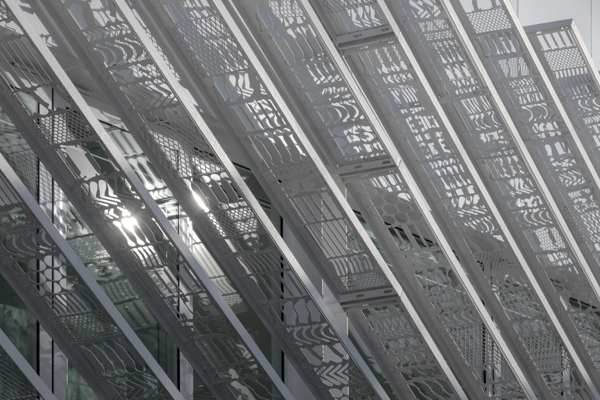 Idea 4312800: "No Time to Waste" Office by AUN Design Studio in Samut ...