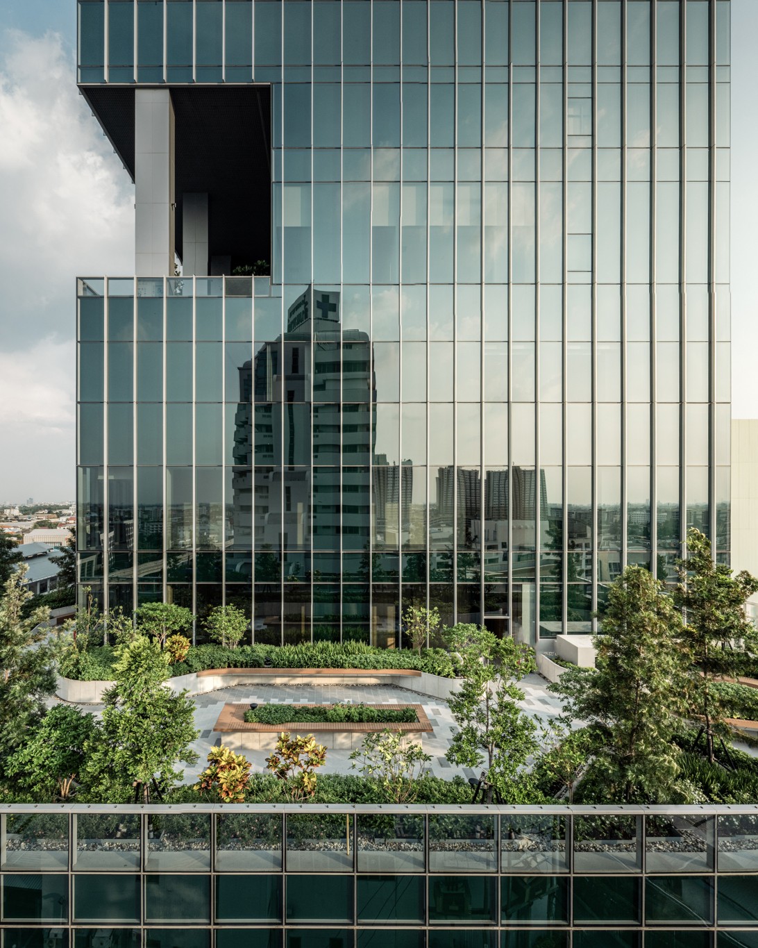 Idea 4314569: SYNPHAET MEDICAL CENTER by Vessu Collaboration in Bangkok ...