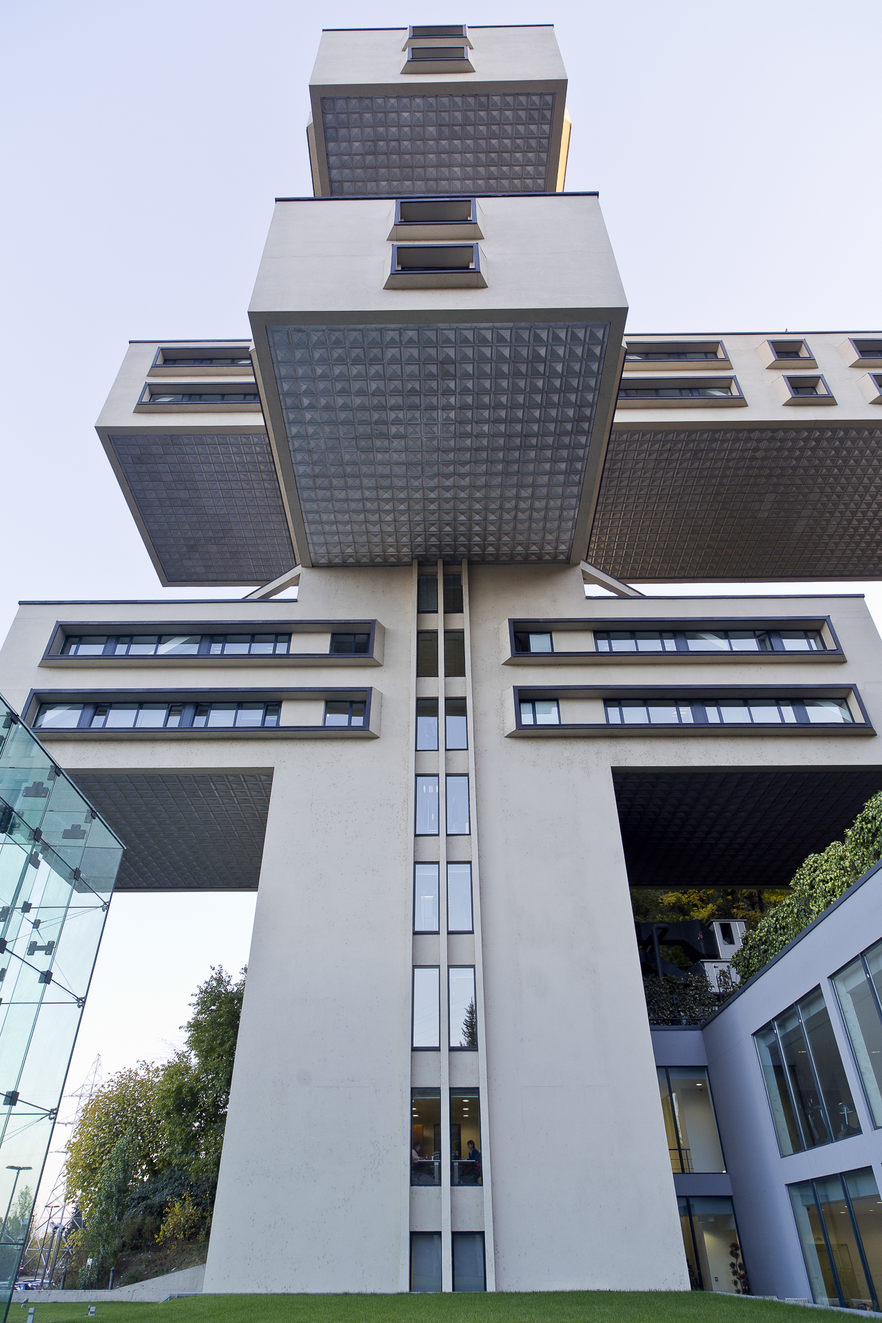 Bank Of Georgia Head Office by Dephani - Architizer