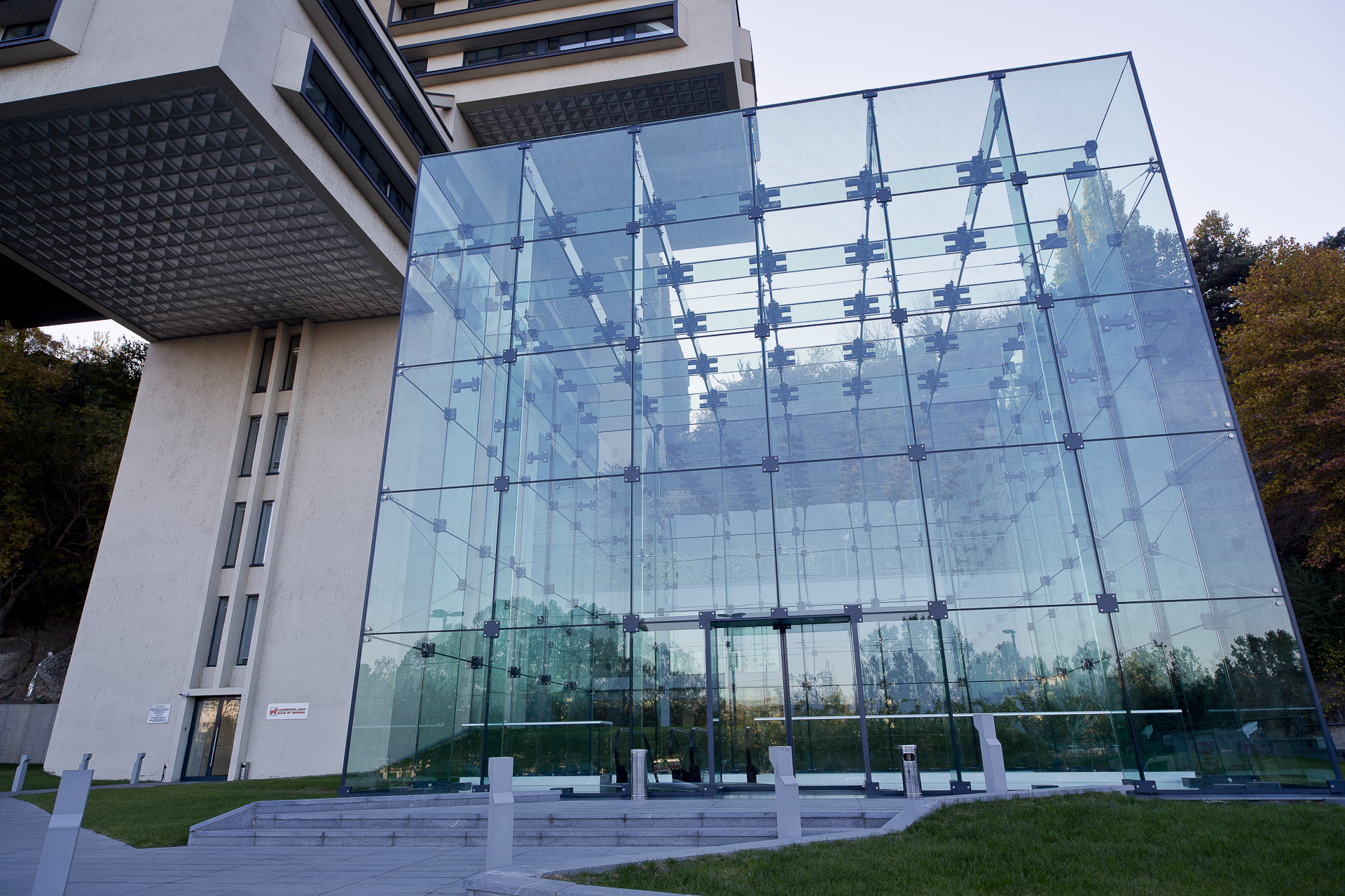 Bank Of Georgia Head Office by Dephani - Architizer