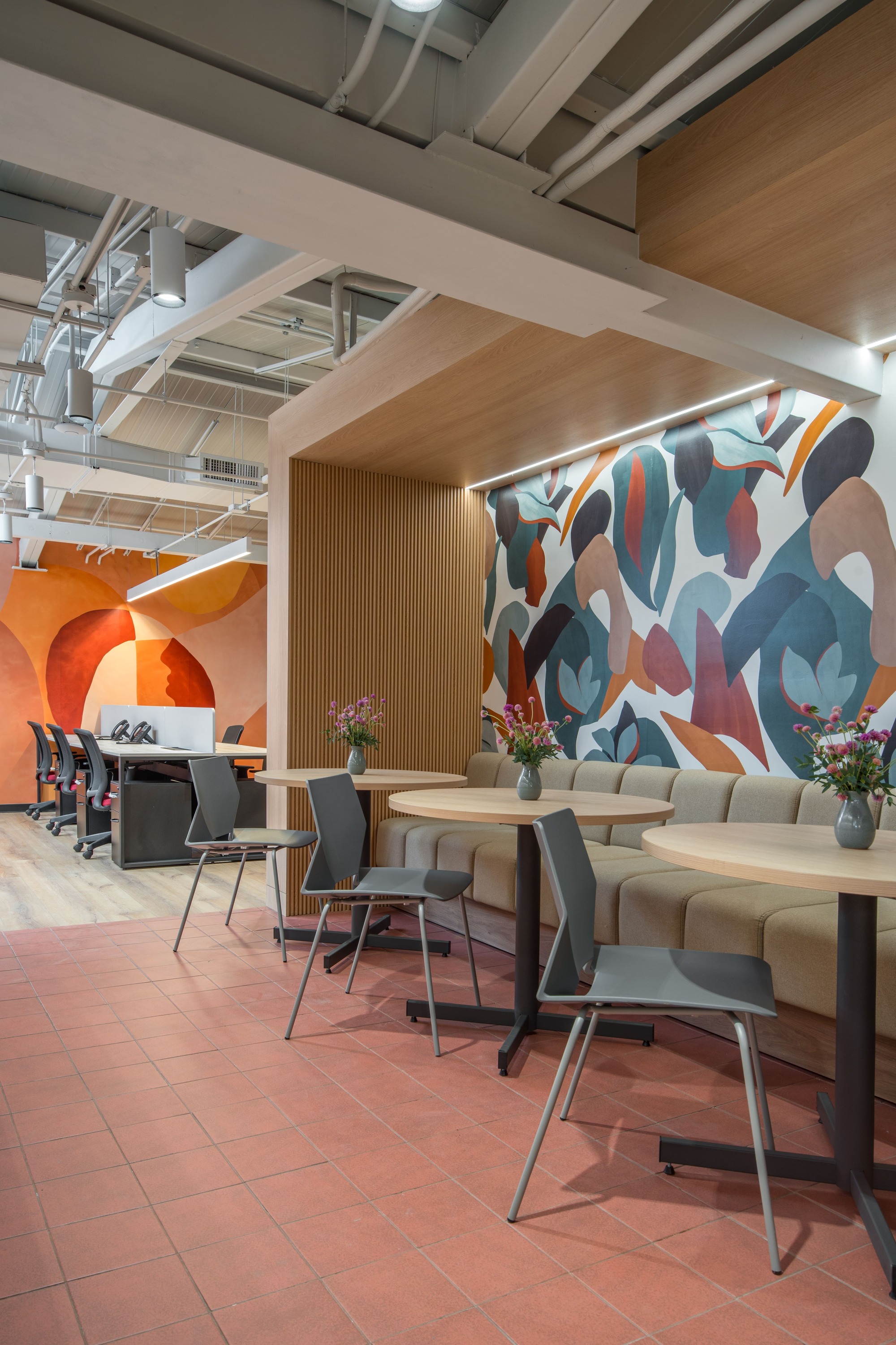 Grupo Fuentes Offices by Angular - Architizer