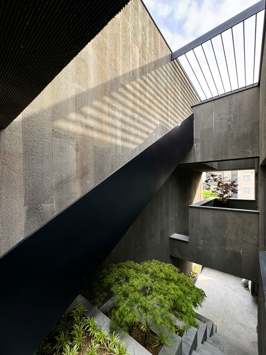 NOBAHAR HOUSE by PRAGMATICA ARCHITECTURAL DESIGN STUDIO - Architizer