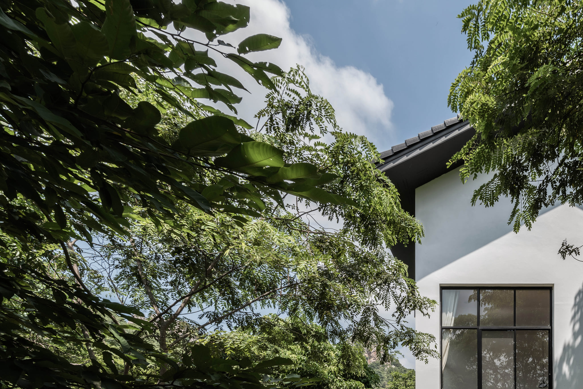 Idea 4337005: BY THE MOUNTAIN HOUSE by Vessu Collaboration in Thailand ...