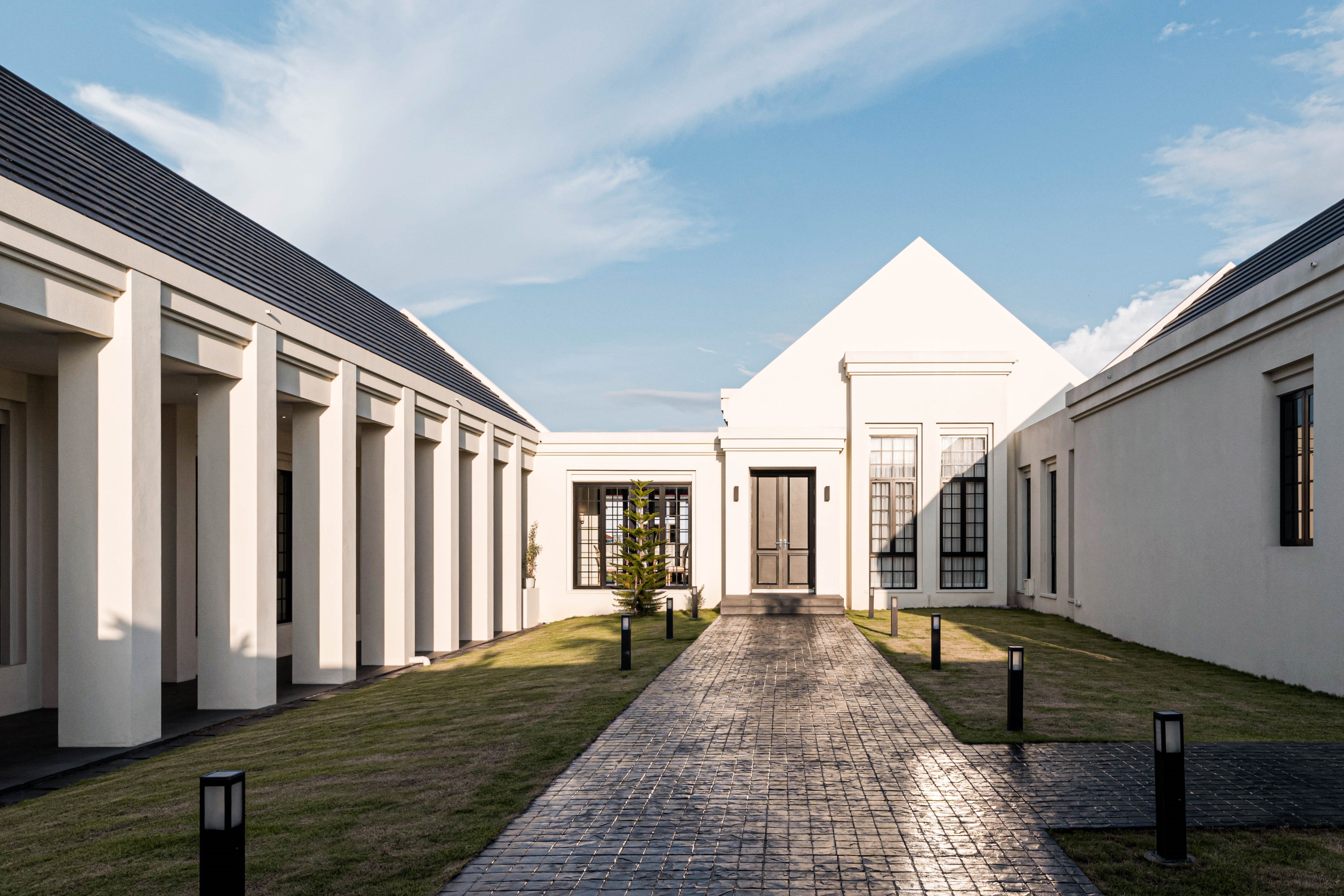BAAN LAMPANG by Vessu Collaboration - Architizer