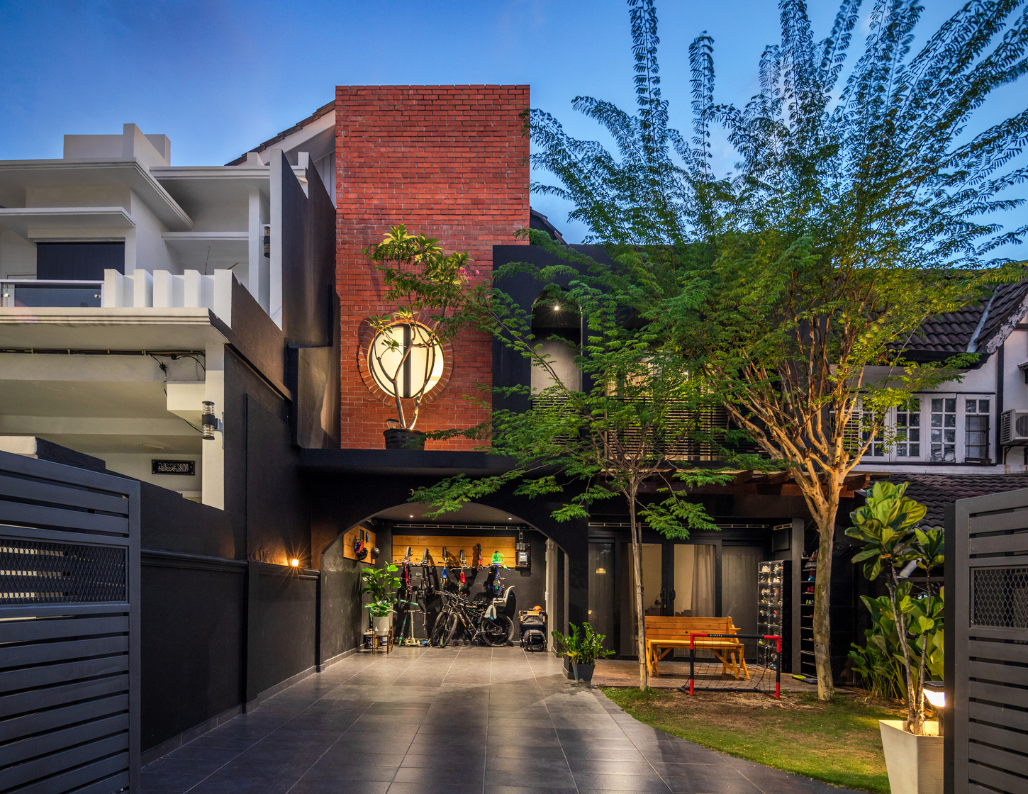House No 8 USJ 4 by FIRADAUS KHAZIS ARCHITECT - Architizer