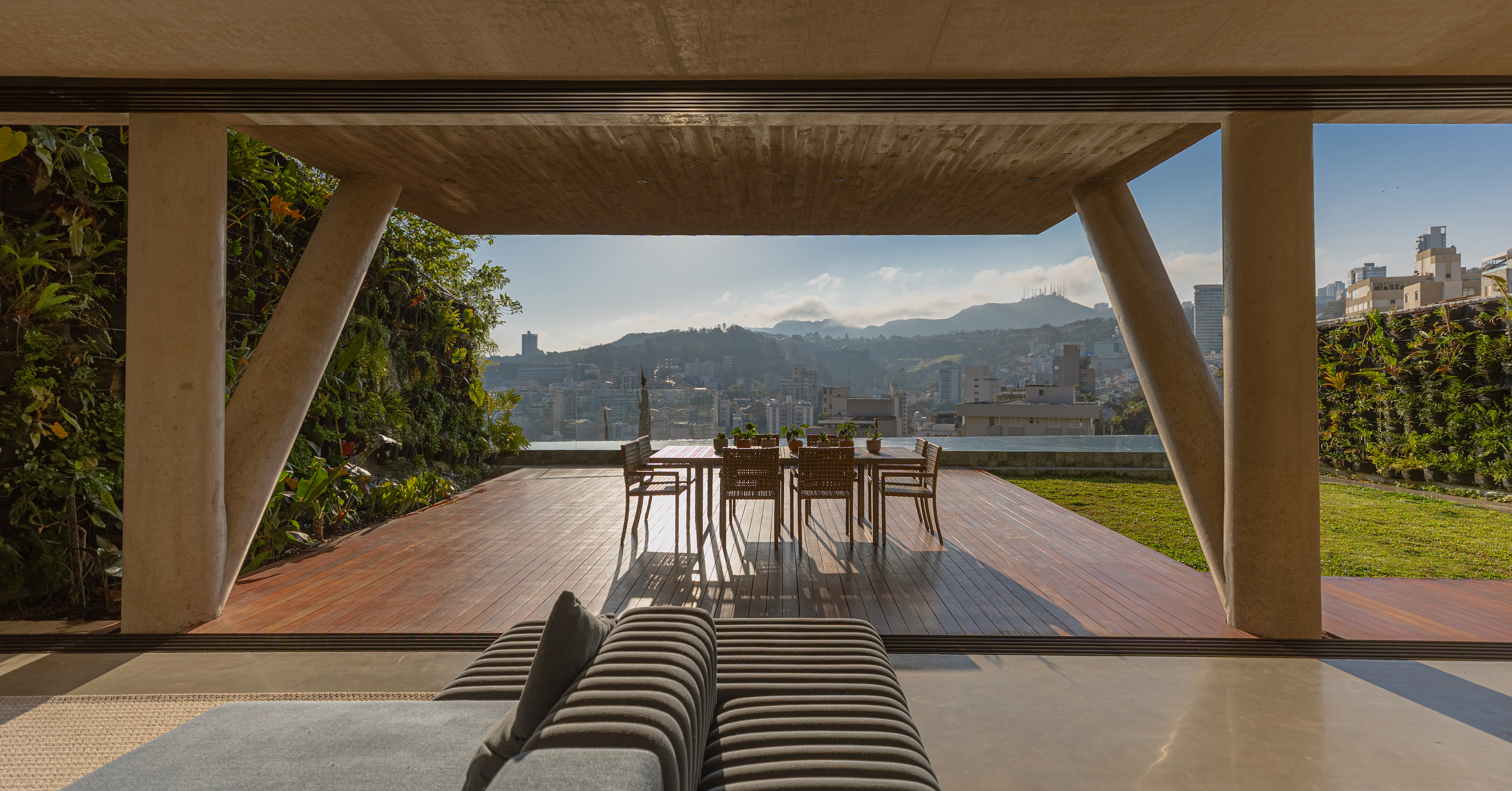 Lua House by TETRO ARQUITETURA - Architizer