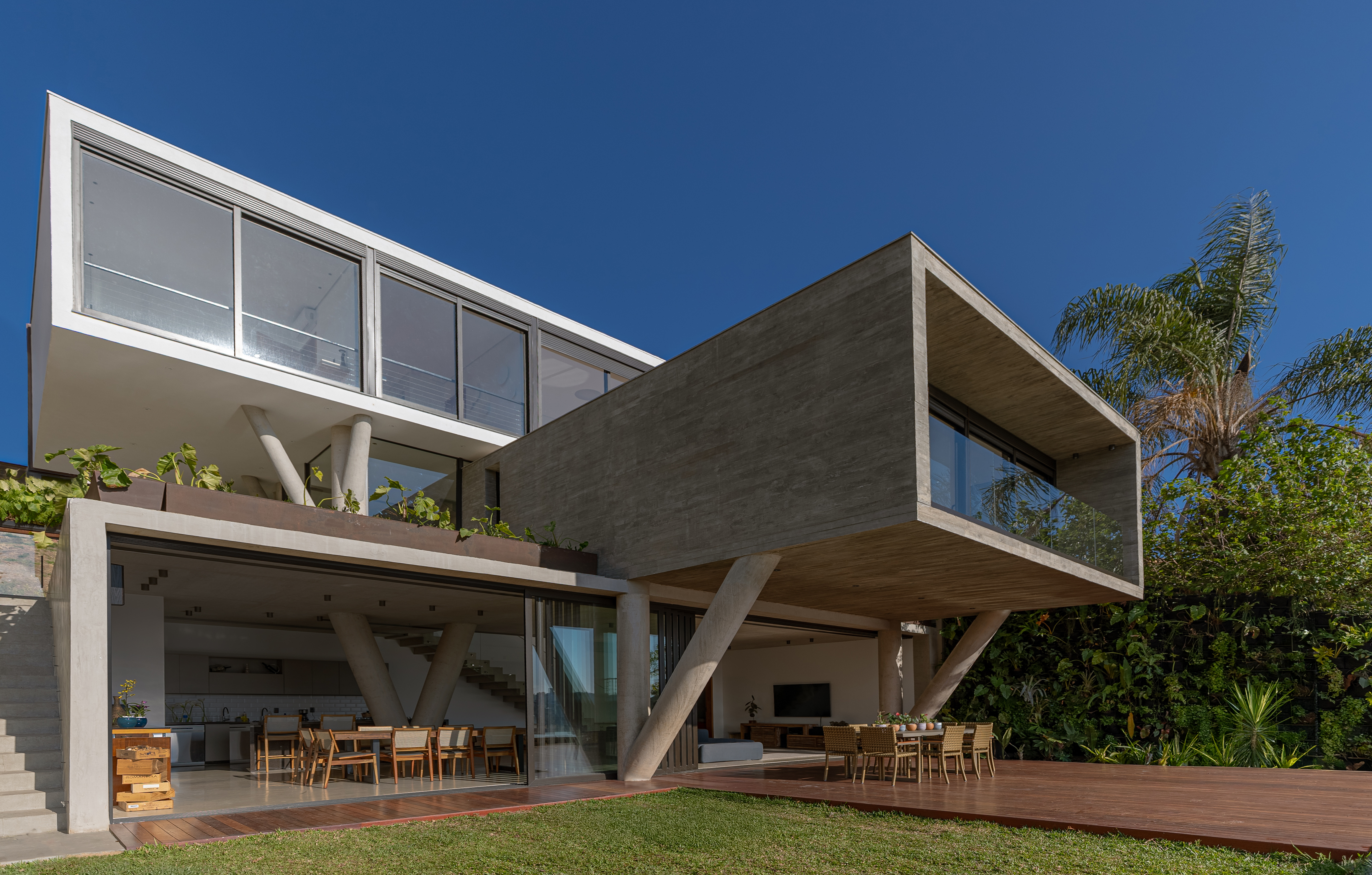 Lua House by TETRO ARQUITETURA - Architizer