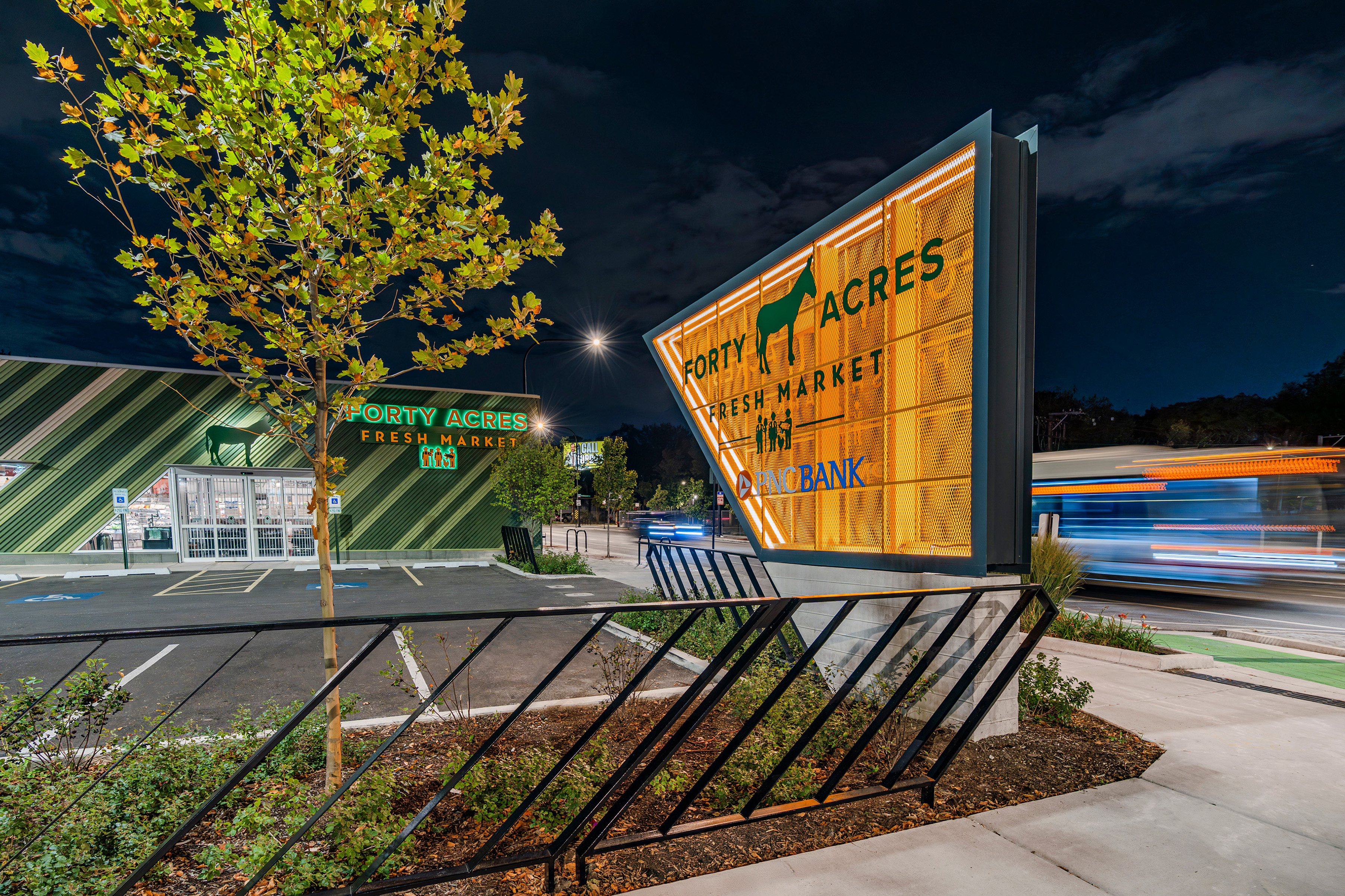 Forty Acres Fresh Market by Latent Design - Architizer