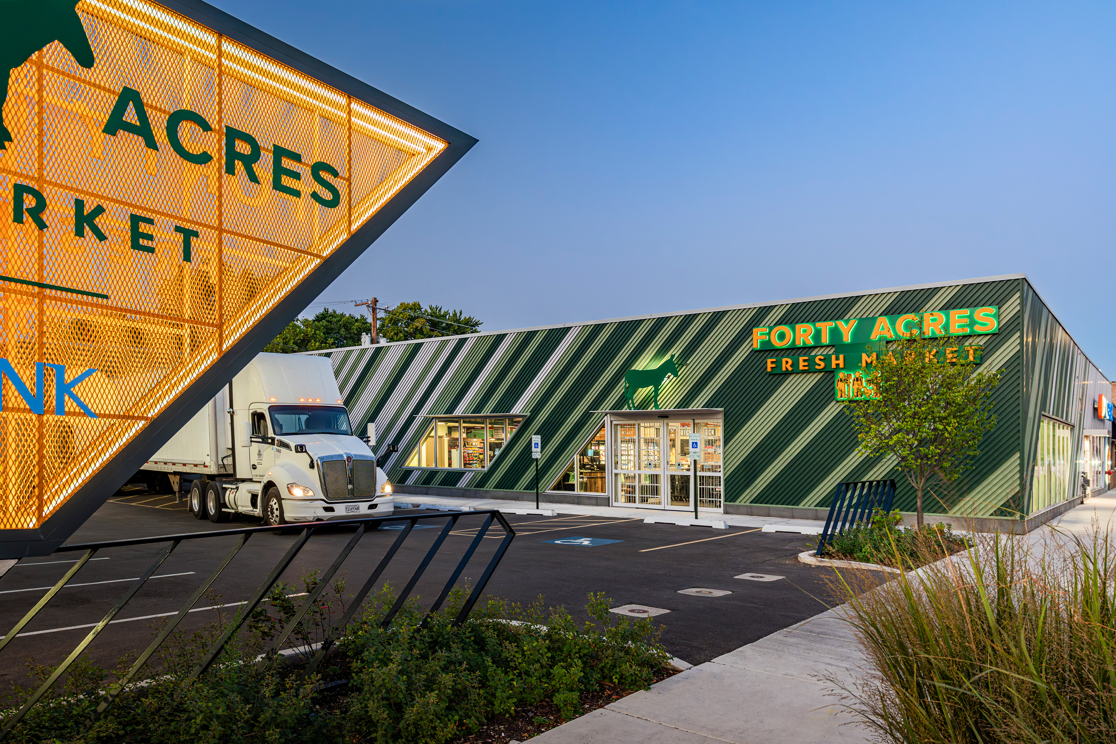 Forty Acres Fresh Market by Latent Design - Architizer