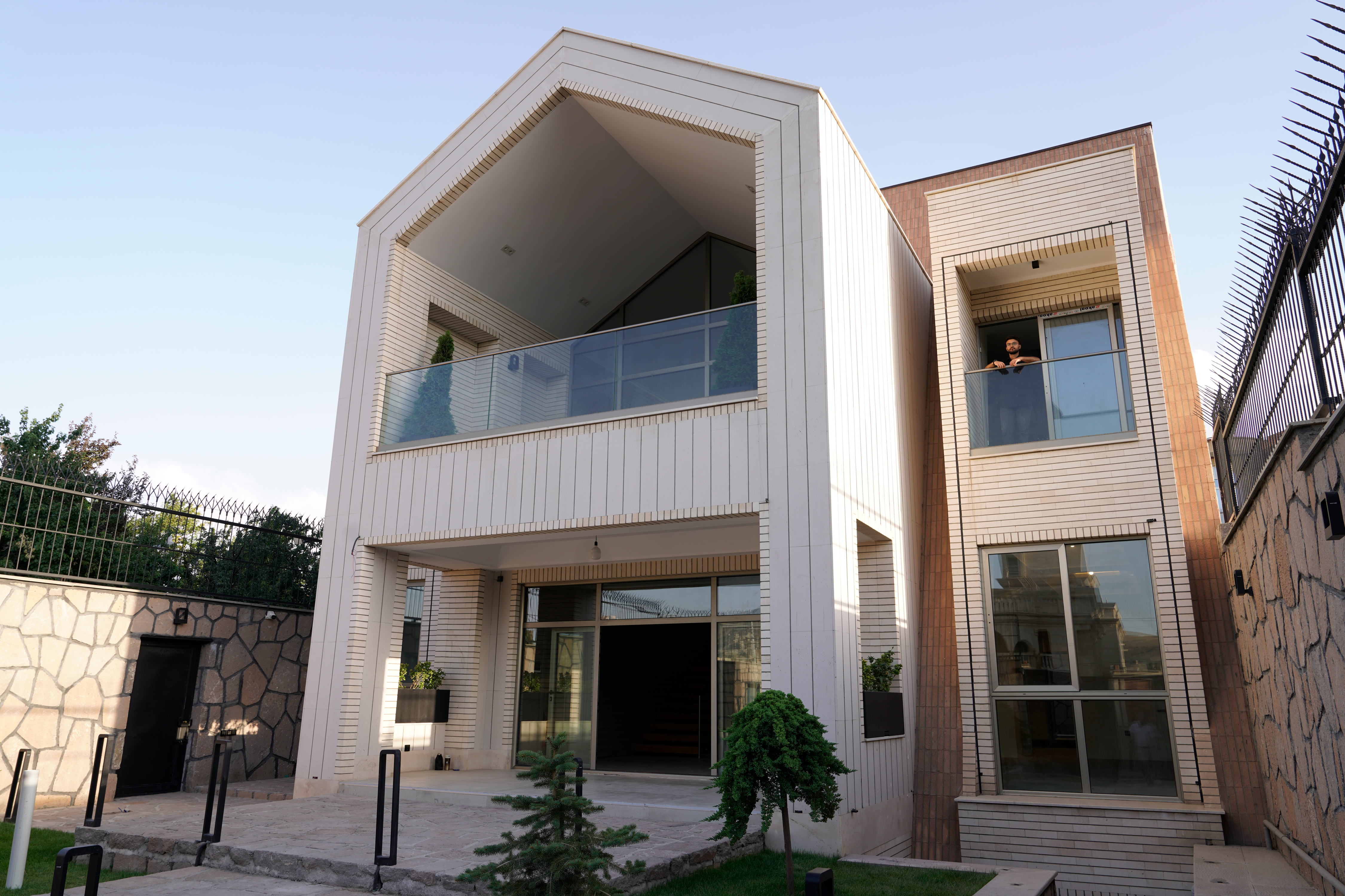 Villa Faegh by HSH Design Studio - Architizer