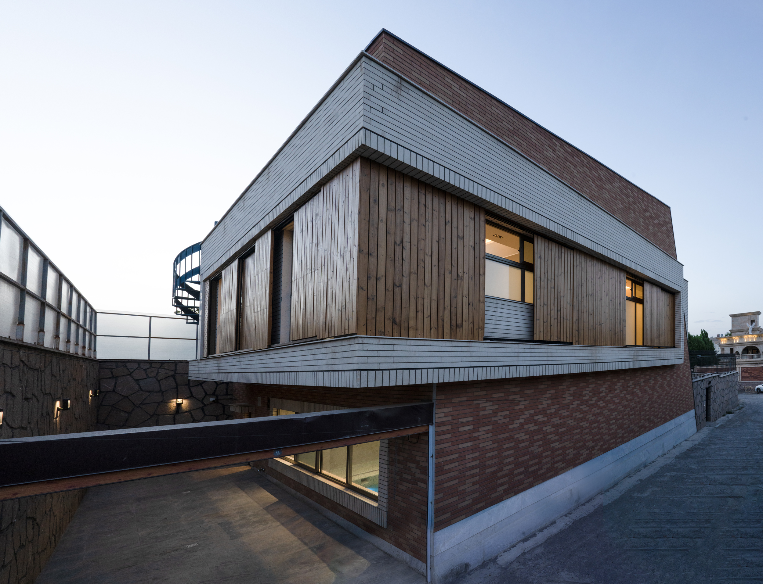 Villa Faegh by HSH Design Studio - Architizer