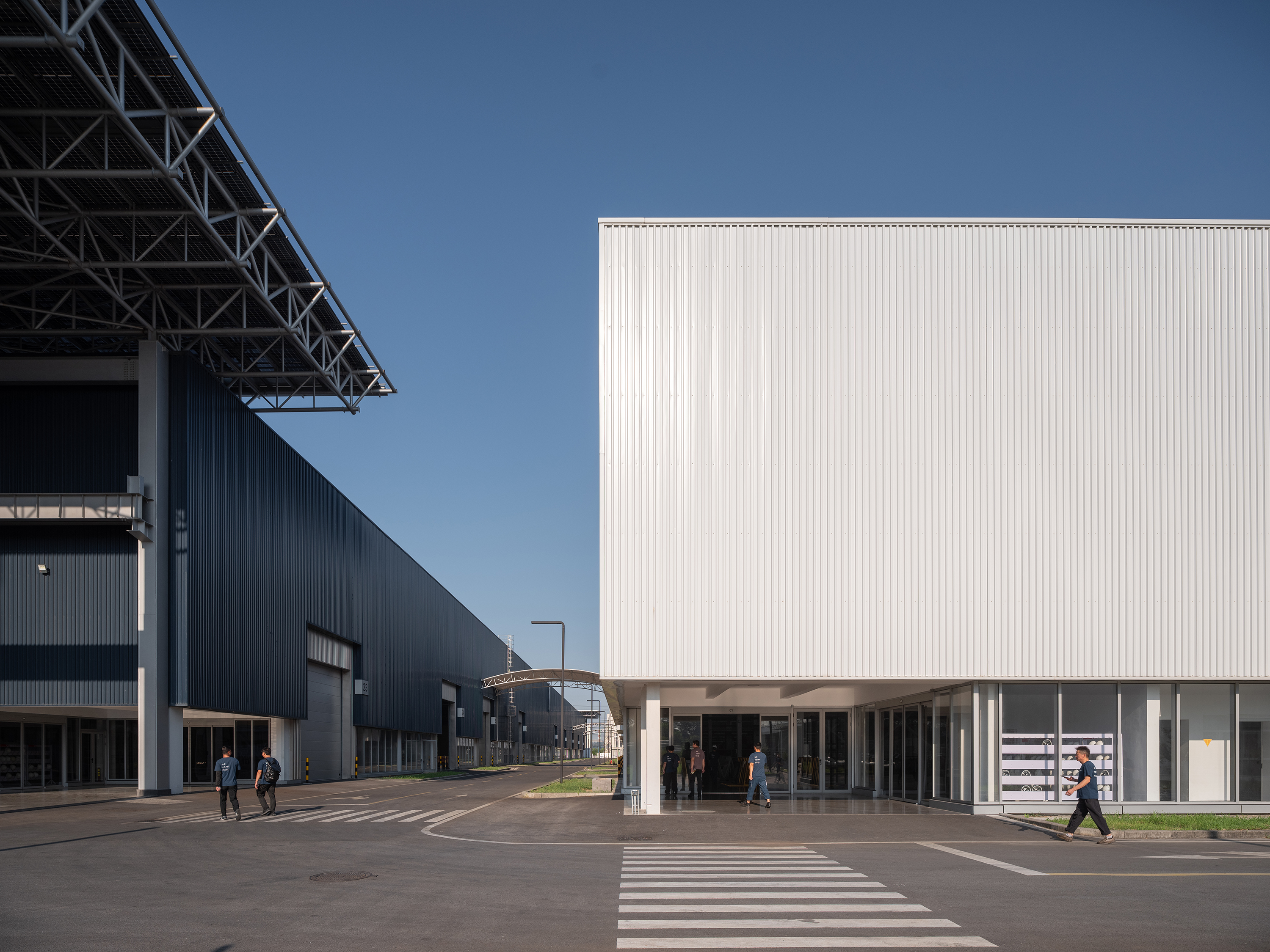 Tederic GIGA Factory by milanesi | paiusco - Architizer