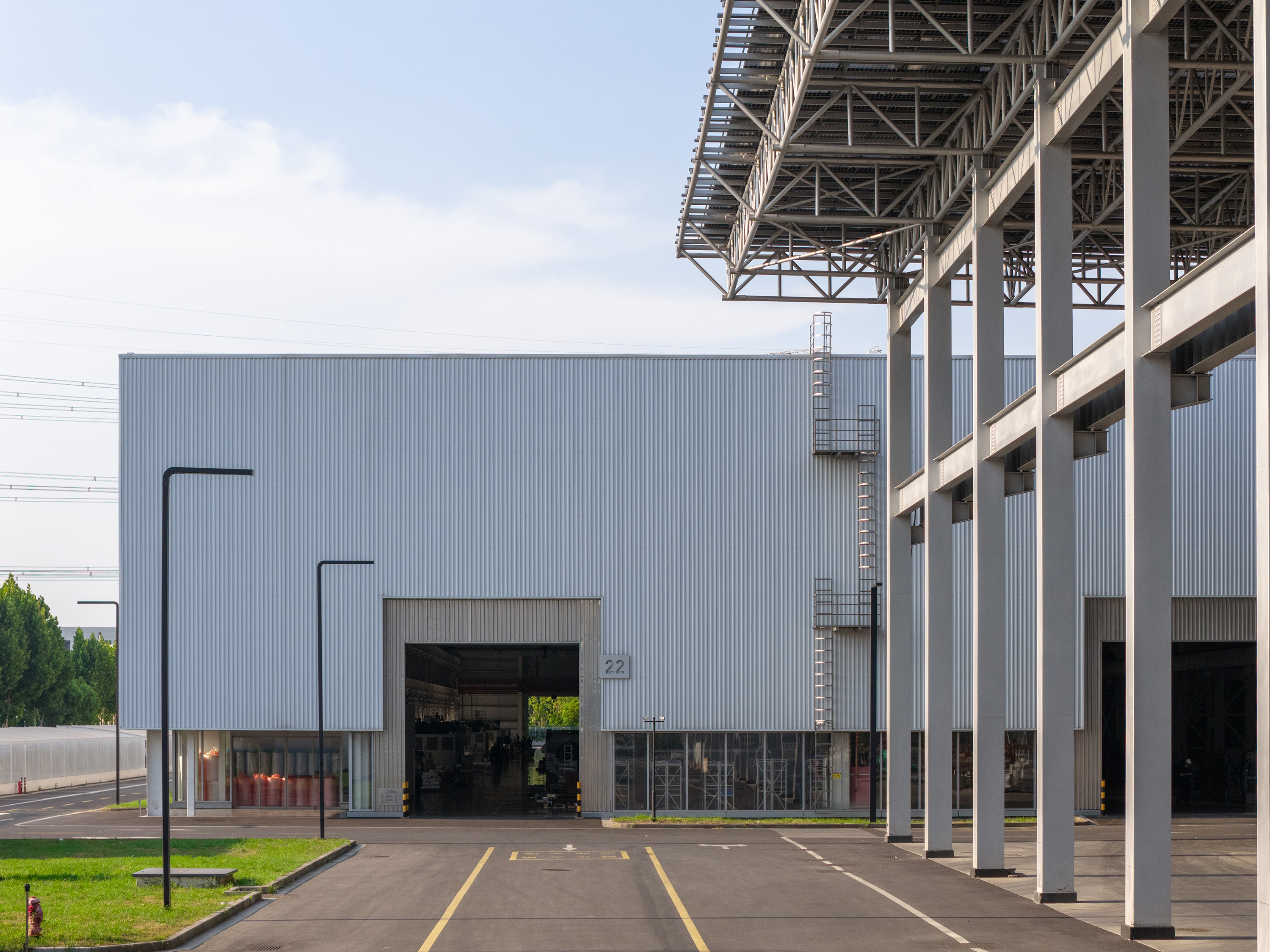 Tederic GIGA Factory by milanesi | paiusco - Architizer
