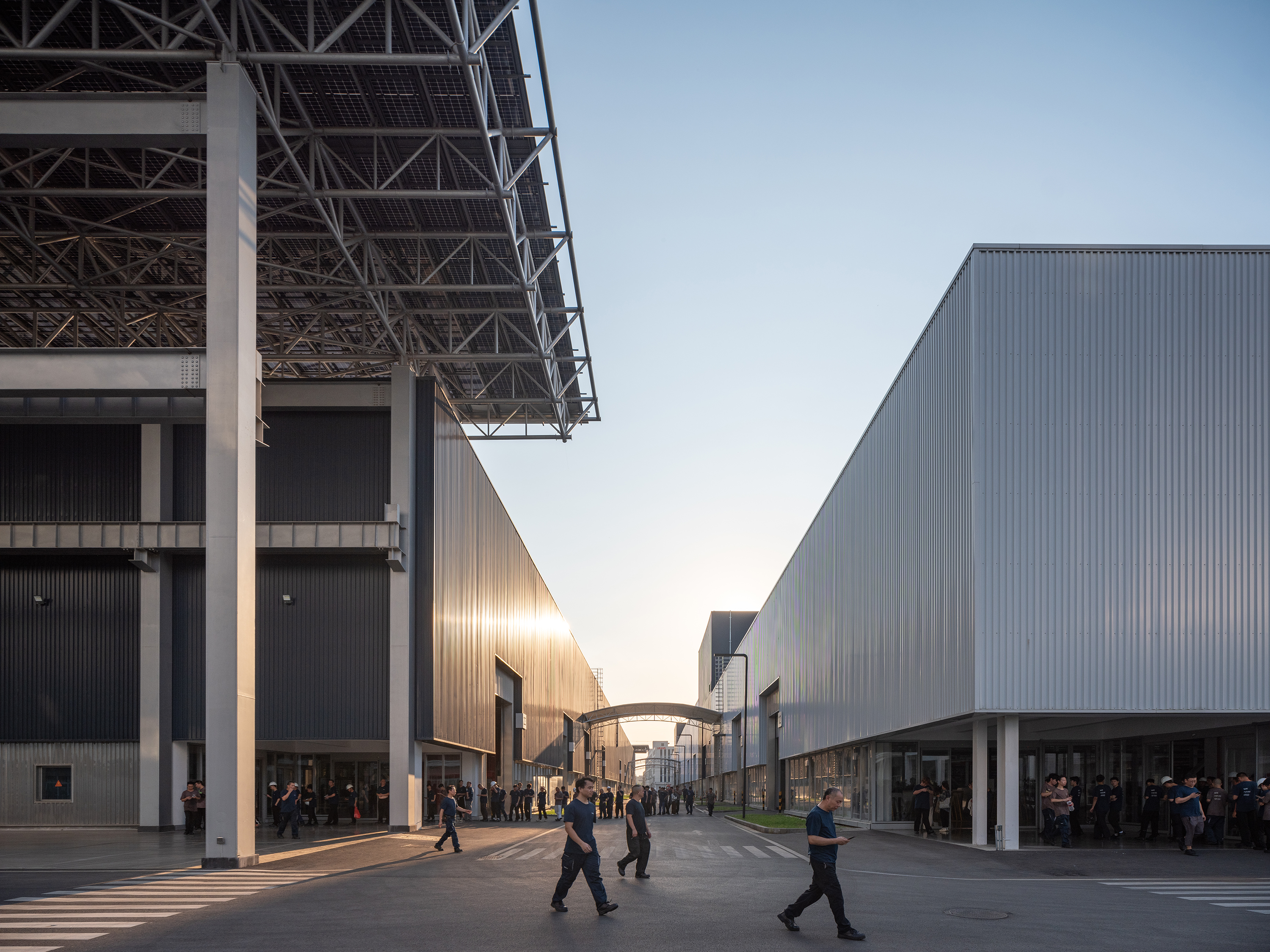 Tederic GIGA Factory by milanesi | paiusco - Architizer