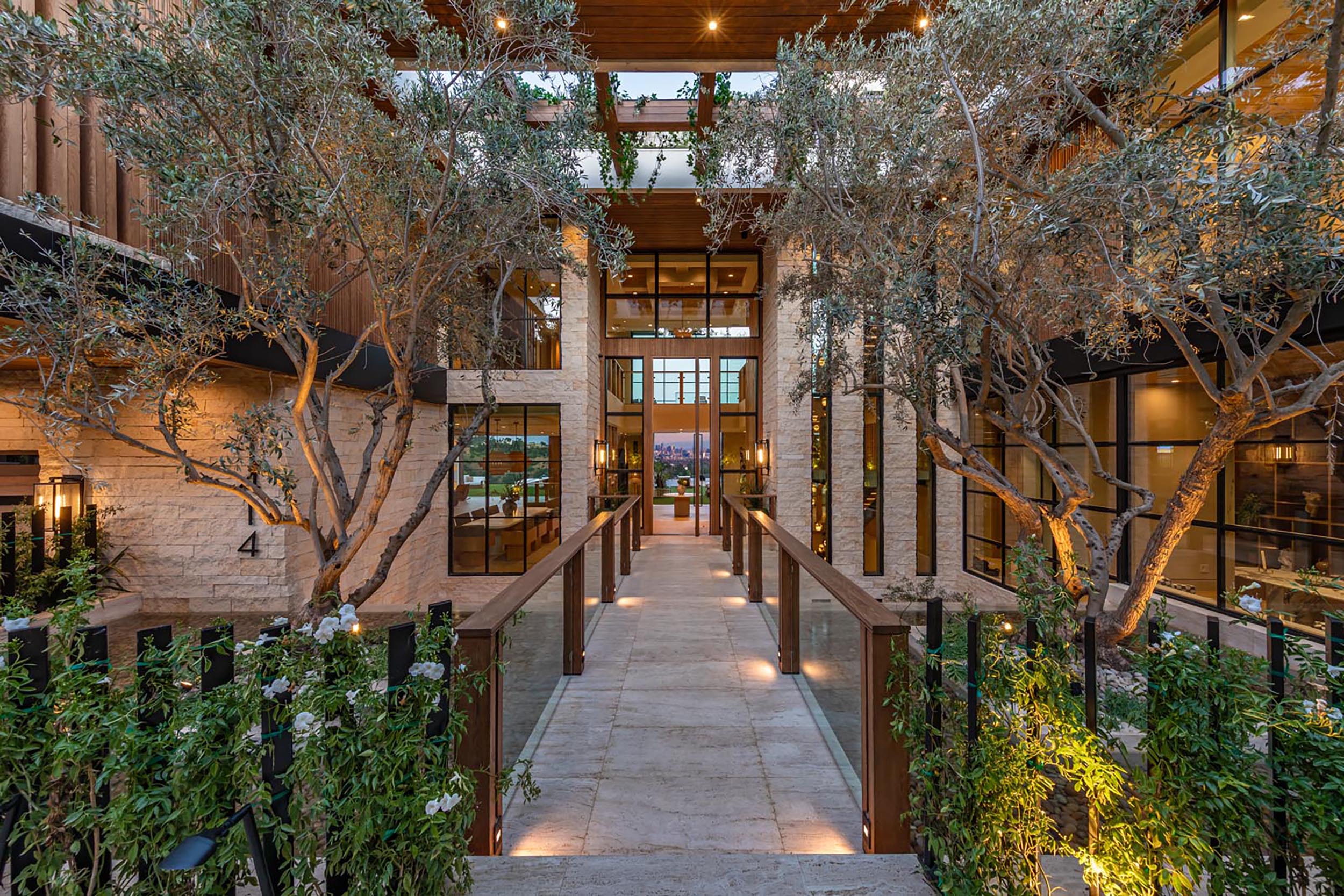 Beverly Crest by Whipple Russell Architects - Architizer