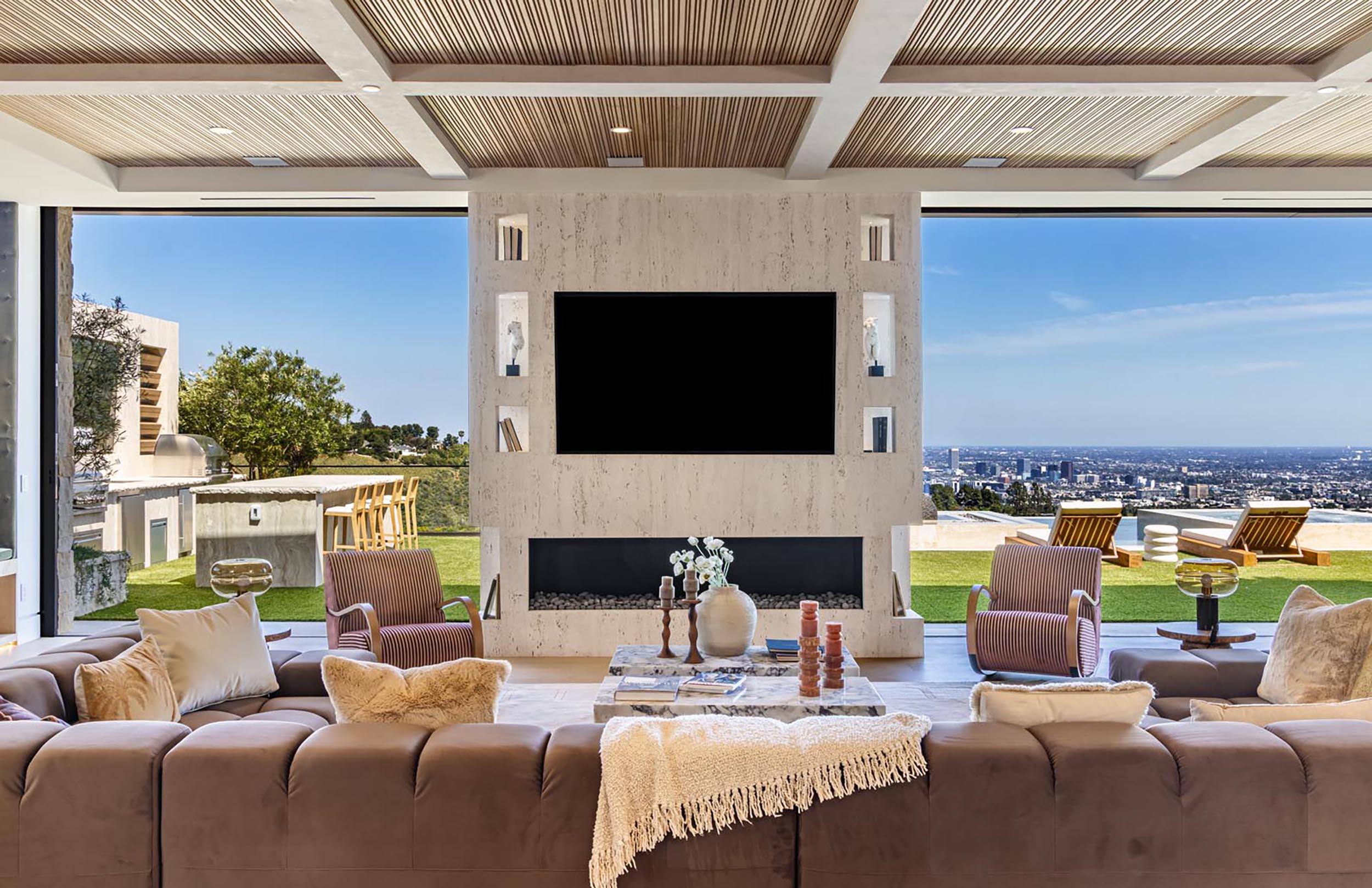 Beverly Crest by Whipple Russell Architects - Architizer