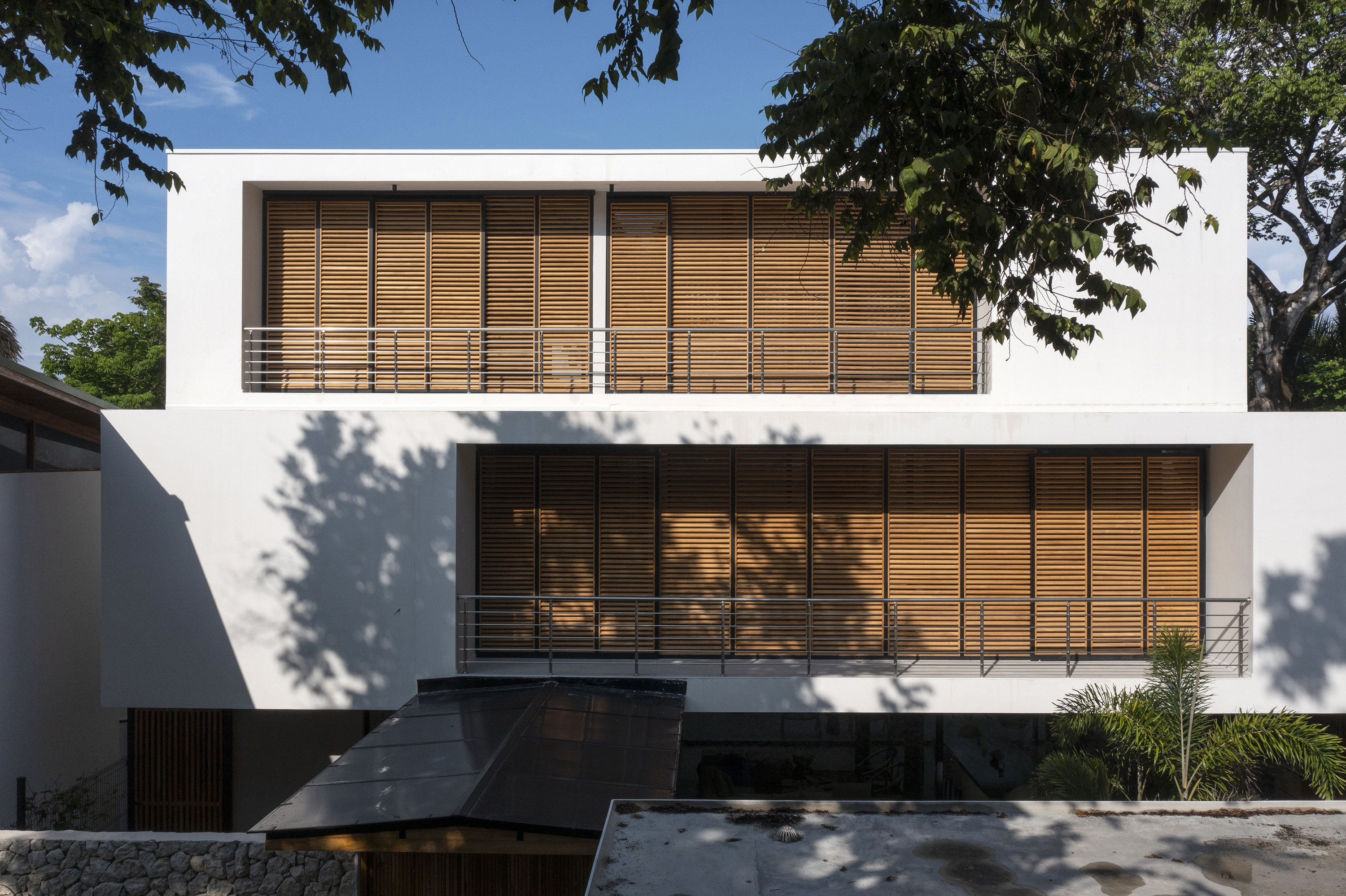 Chi House by Salagnac Arquitectos - Architizer