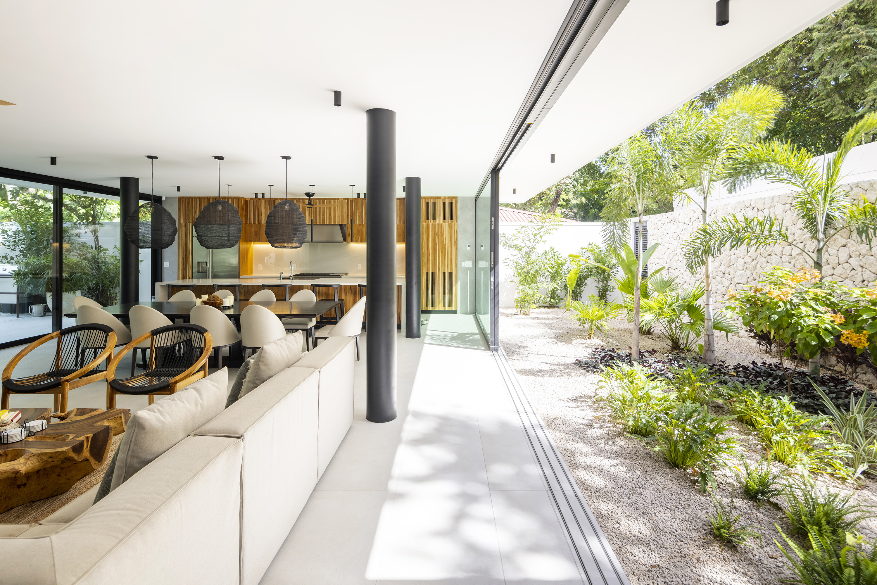 Chi House by Salagnac Arquitectos - Architizer