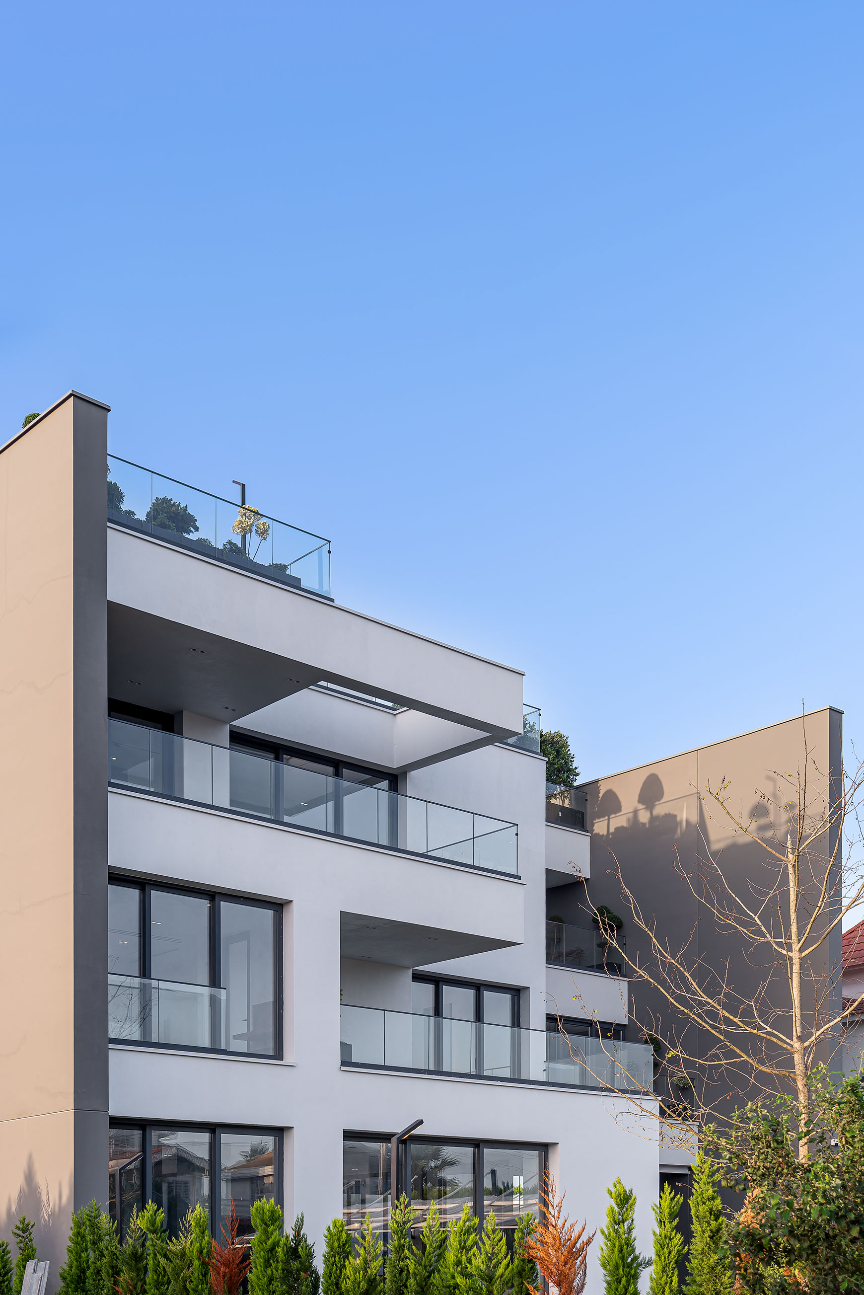 BETWEEN TWO WALLS by sunix - Architizer