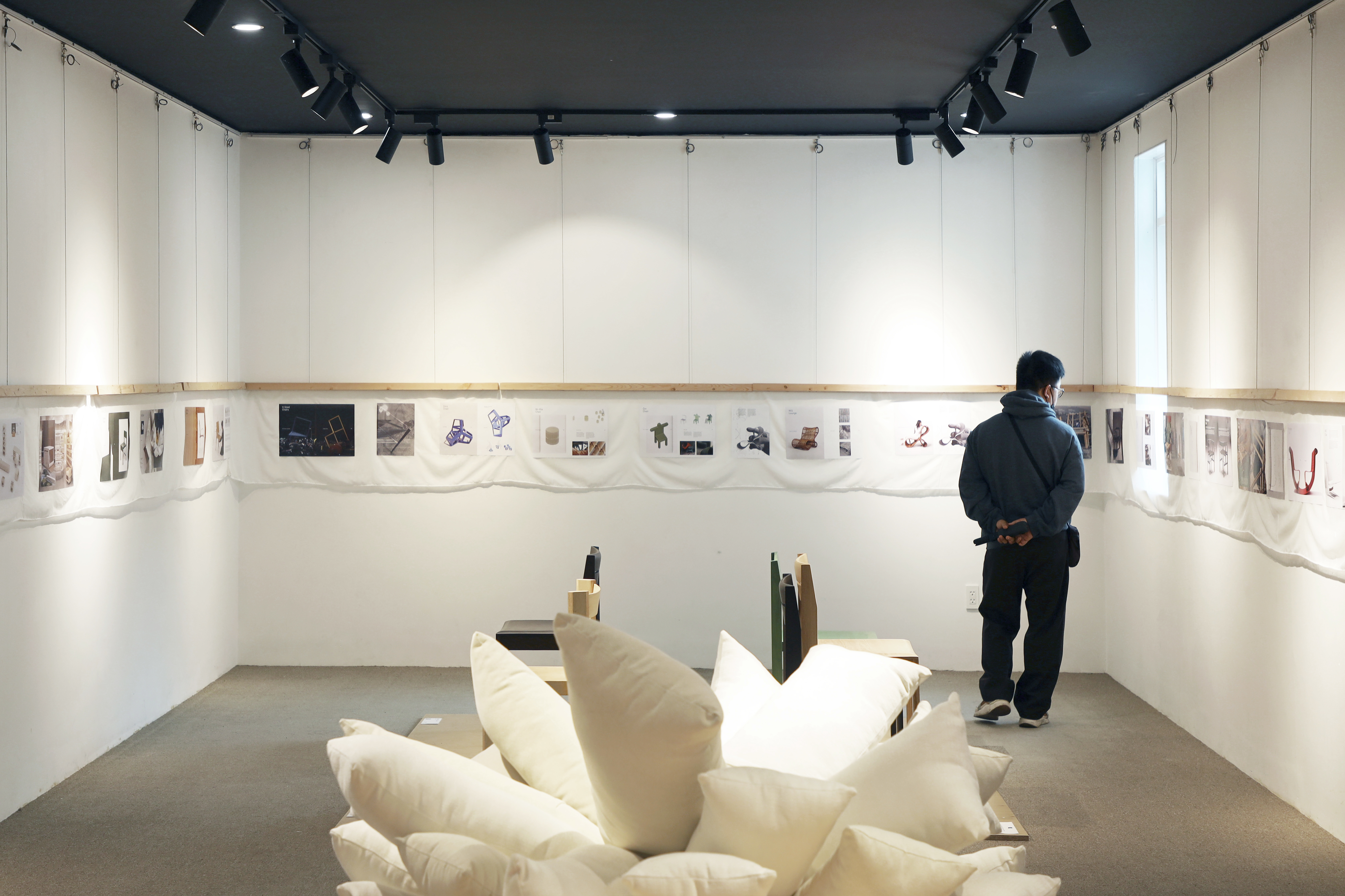 50 CHAIRS | An exhibition of 50 chairs designed by 50 Vietnamese ...